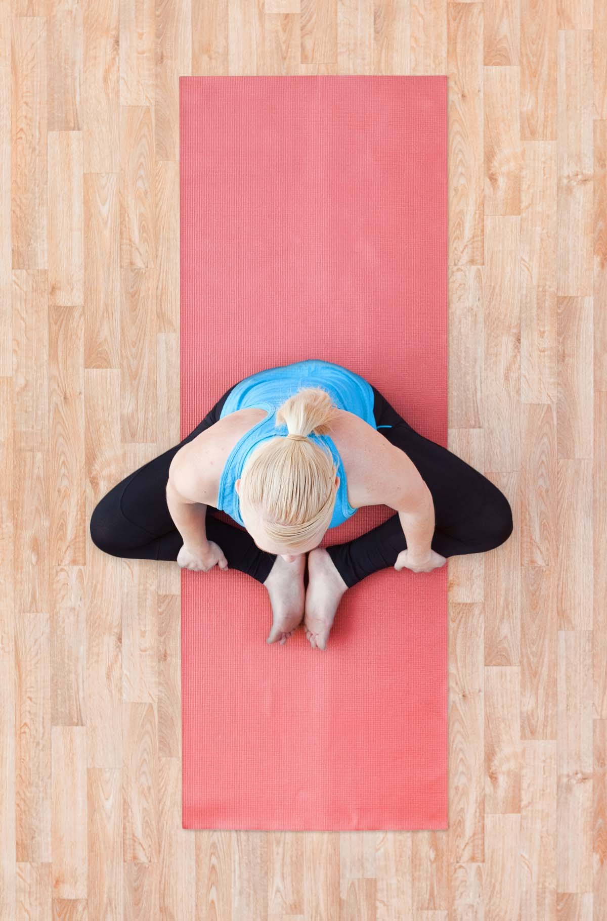 YogaAccessories 1/4" Thick High-Density Deluxe Non-Slip Exercise Pilates & Yoga Mat, Blush
