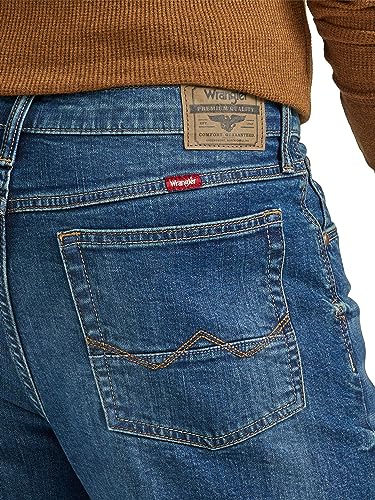 Wrangler Men's Relaxed Fit Boot Cut Jean, Oxford Blue