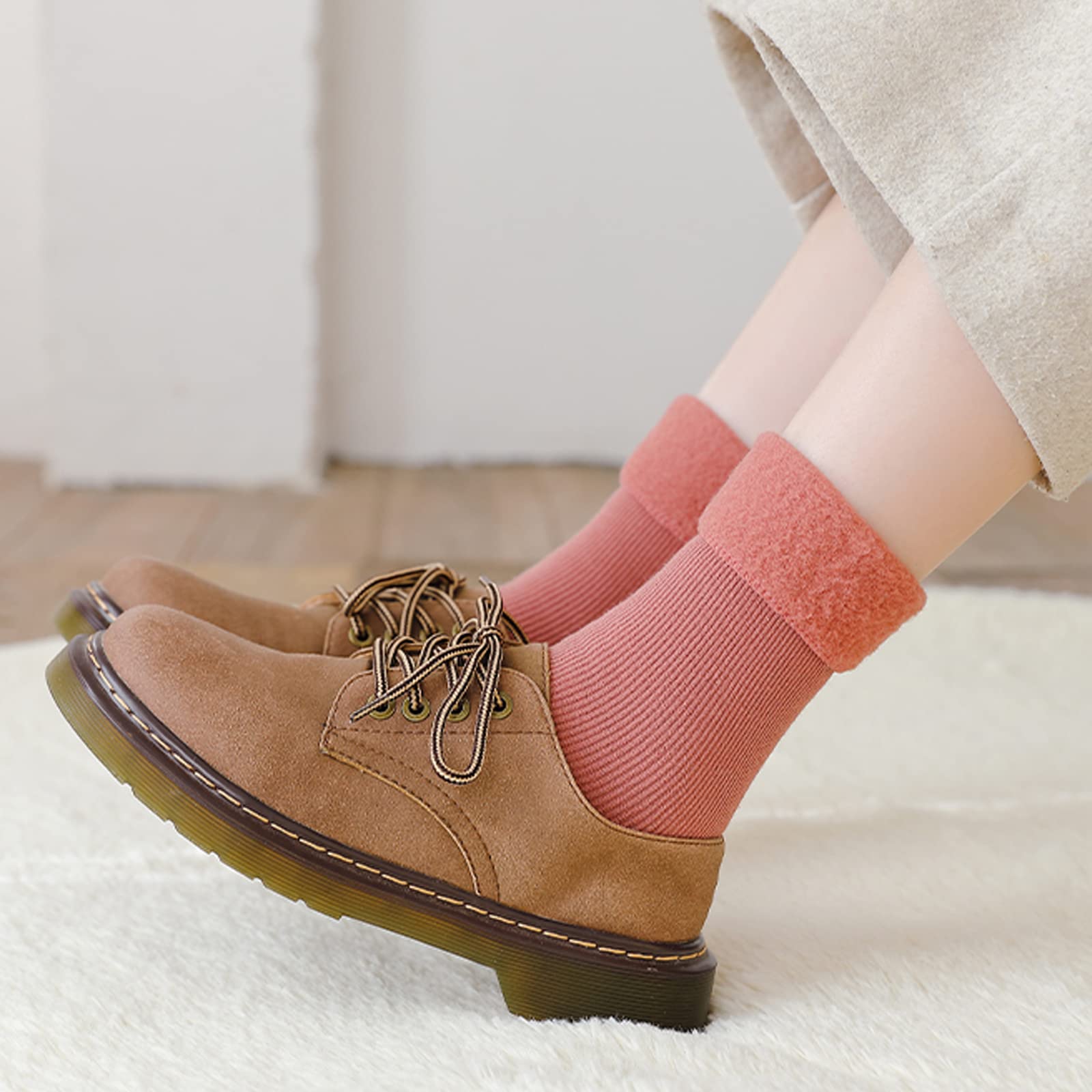 ZQFFB Winter Socks for Women 5 Pairs Warm Thick Thermal Socks Fleece Snow Socks for Cold Weather