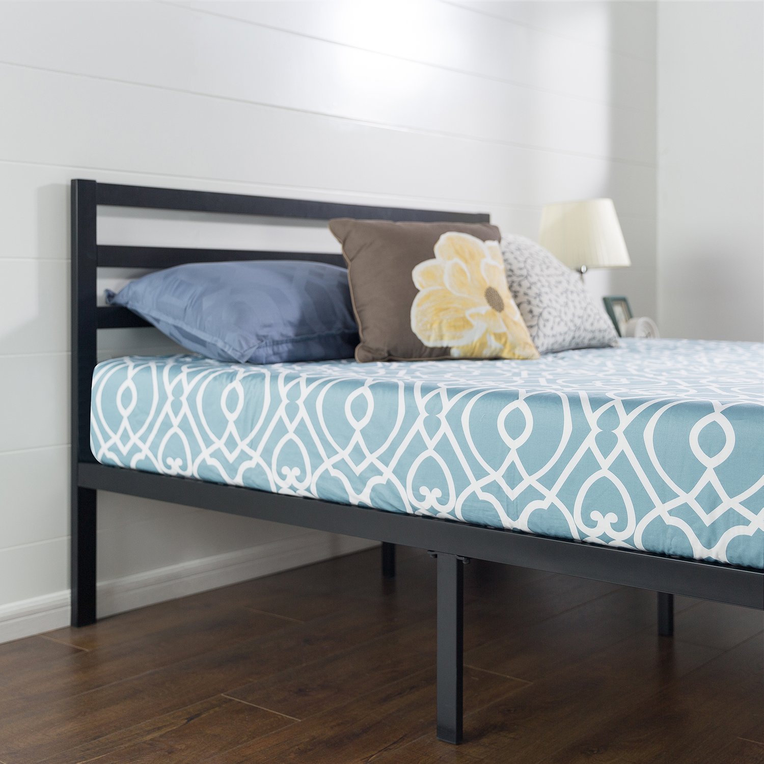 Zinus Luis Quick Lock 14 Inch Metal Platform Bed Frame with Headboard / Mattress Foundation / No Box Spring Needed, Twin