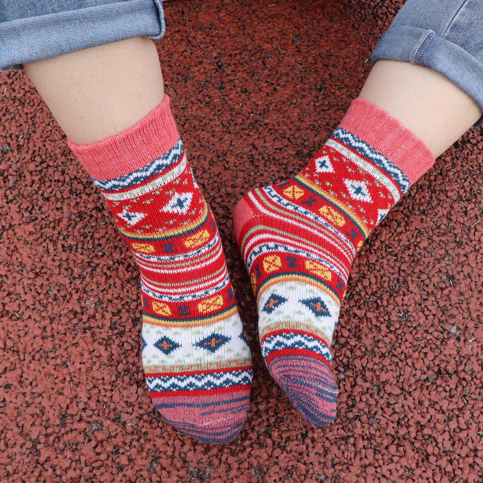 YZKKE 5Pack Womens Warm Wool Soft Cozy Crew Socks for Fall Winter Christmas Gifts Size 5-9