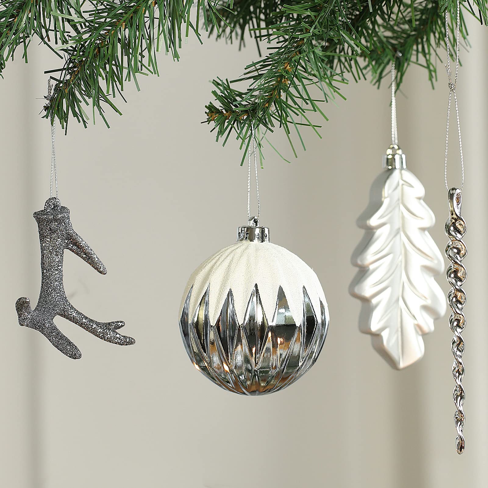 WBHome 105ct Assorted Christmas Ball Ornaments Set - RED, Shatterproof Decorations Christmas Tree Ornaments, Hooks Included