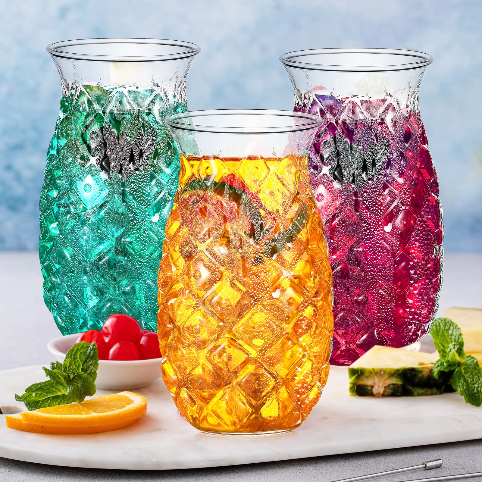 Zubebe Set of 8 Tiki Pineapple Glasses 17 oz Retro Relief Pineapple Cups Clear Pineapple Drinking Cup for Wine Cocktail Drink Martini Whiskey Juice Outdoor Pool Party Picnics