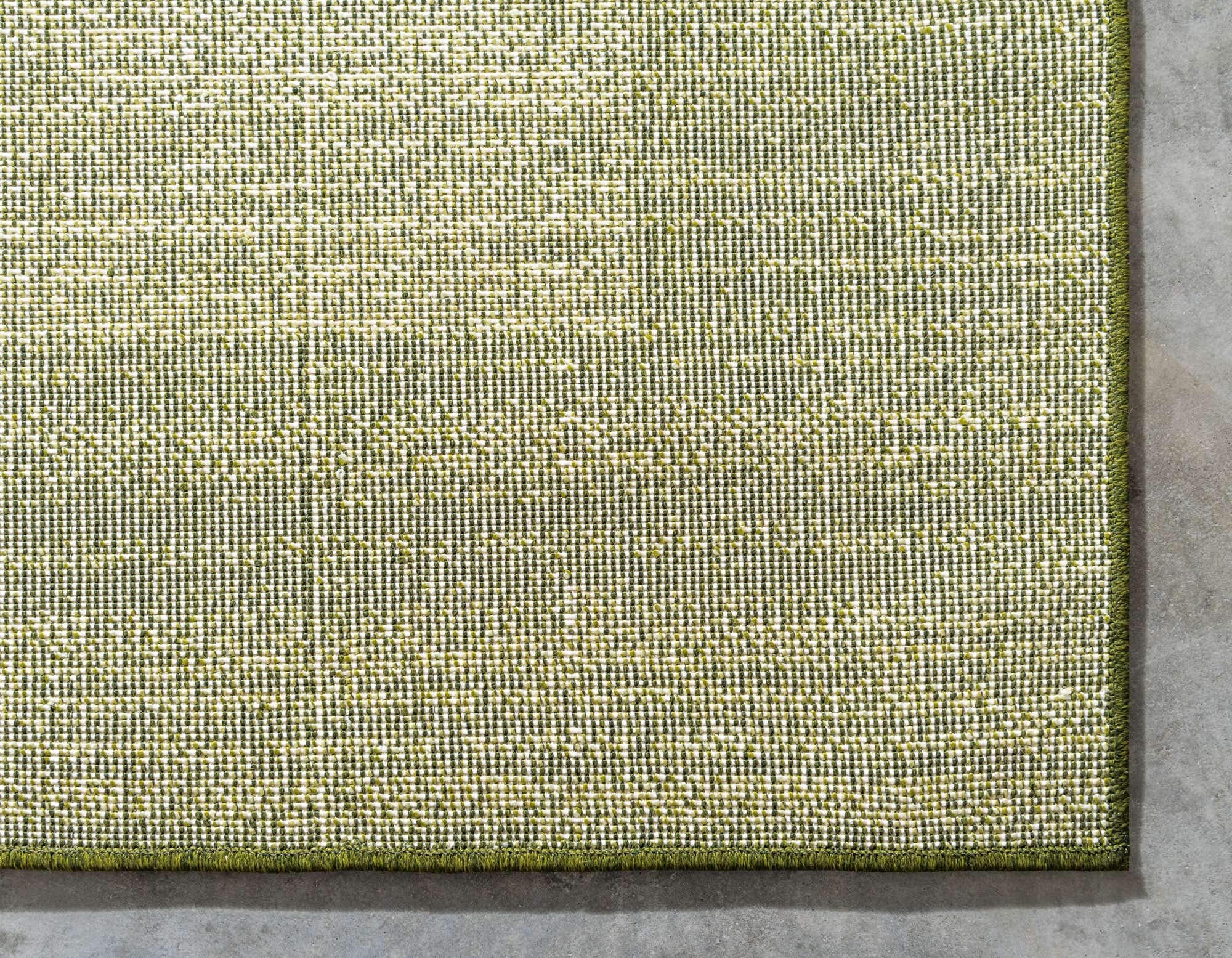 Unique Loom Del Mar Collection Area Rug - Abigail (5' 3" x 8' Rectangle, Light Green/ Ivory)