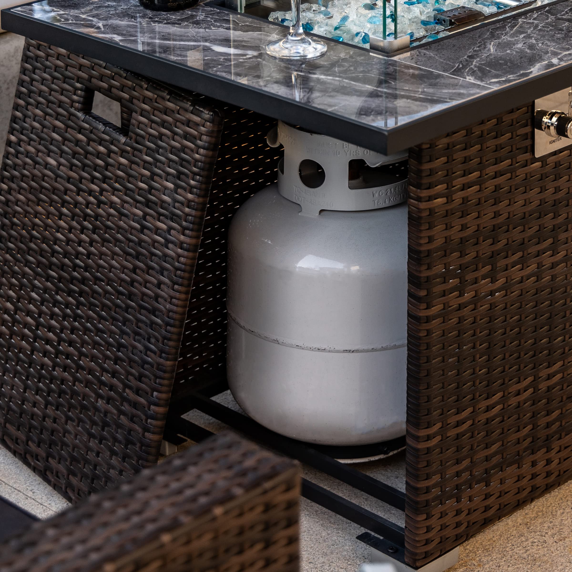 WOXYX 44inch Outdoor Fire Pit Table,50000BTU Gas Firepit Tables with Glass Rocks and Ceramic Tabletop