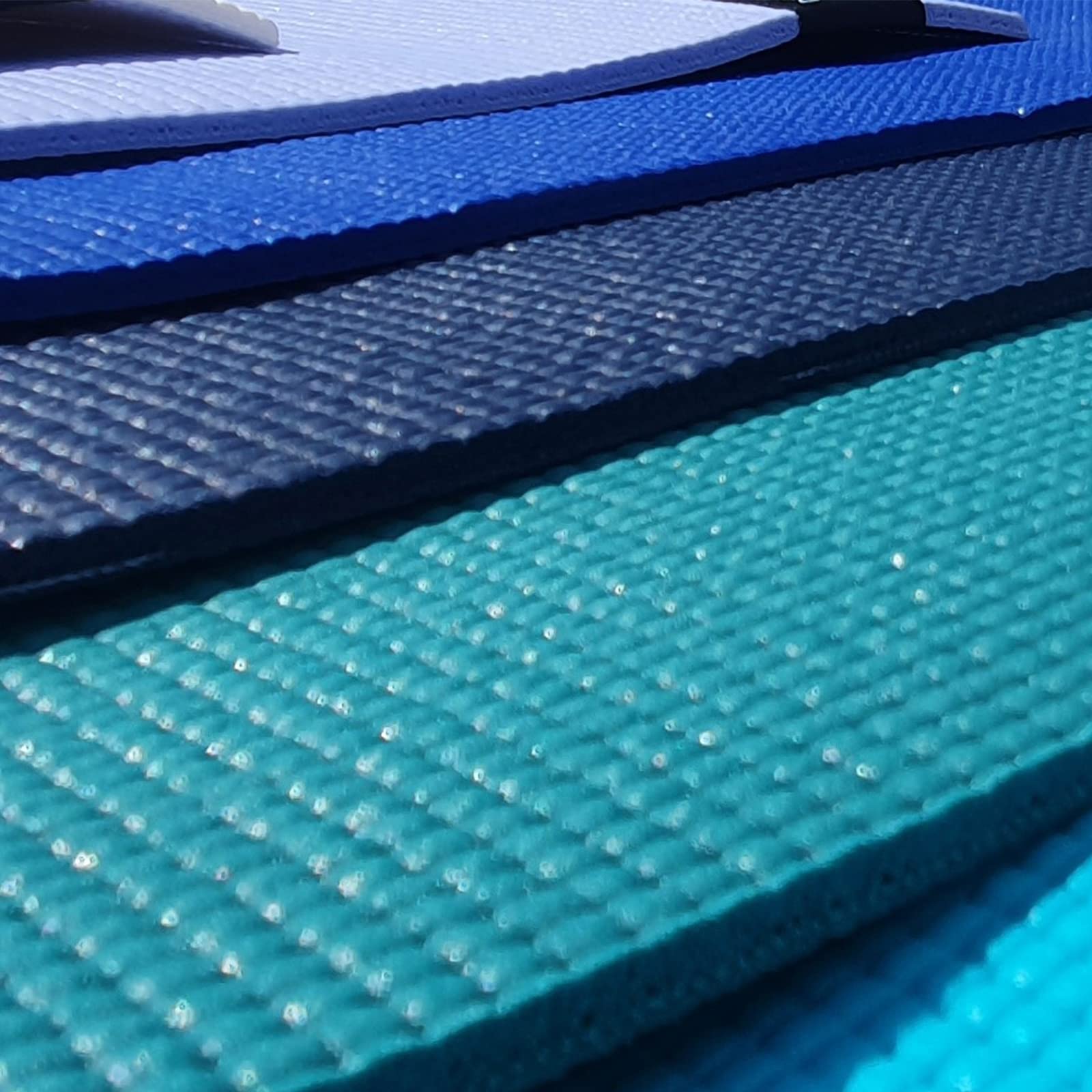Yoga Studio Sticky Yoga Mat - 183cm x 61cm, 6mm Tear Proof Yoga Mat with Non-Slip Base (Green)