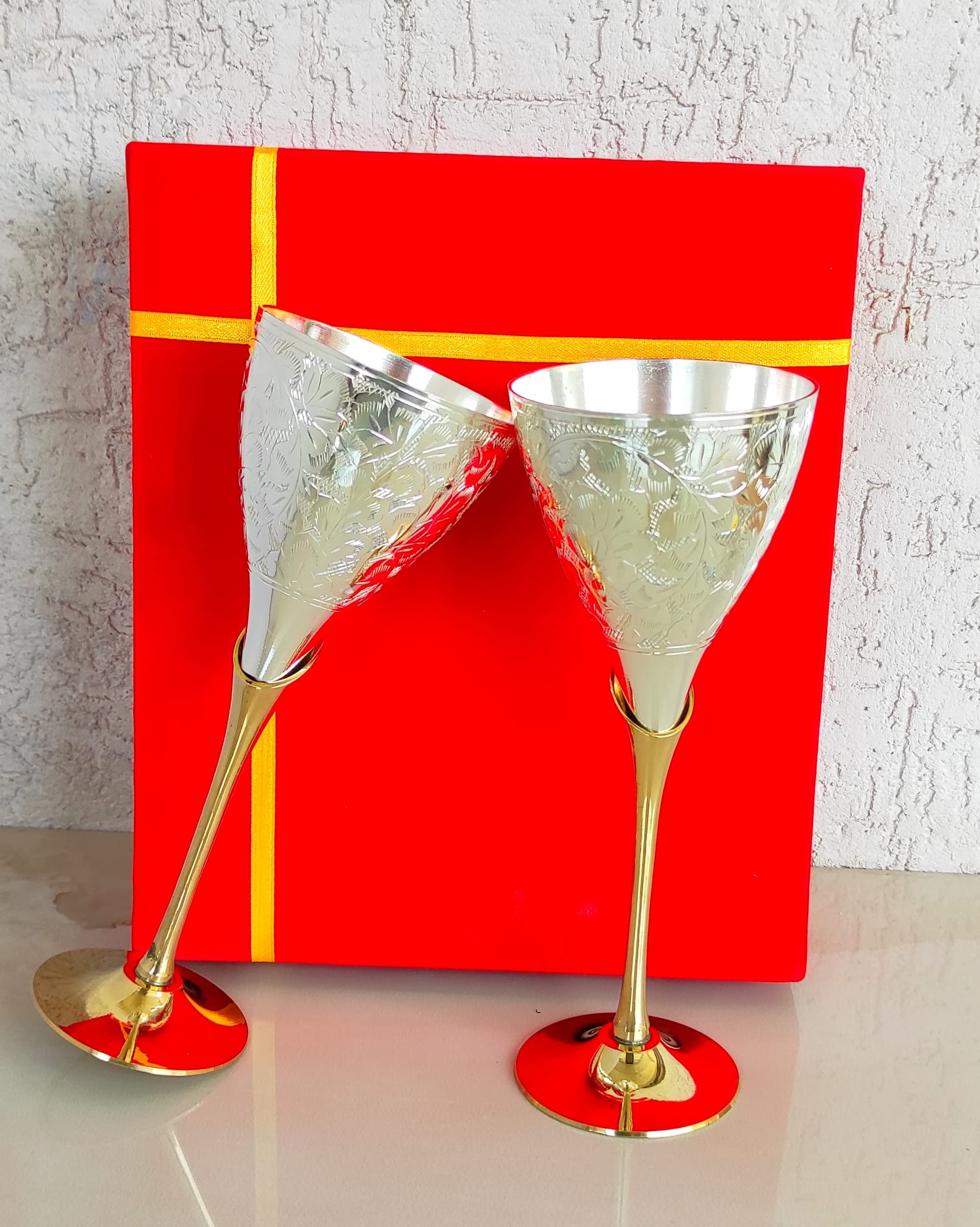 VIBRANIC Wine Glass Handmade Engraved Vintage Silver Plated Brass Champagne curved Fluted Wine Glass Pack of 2