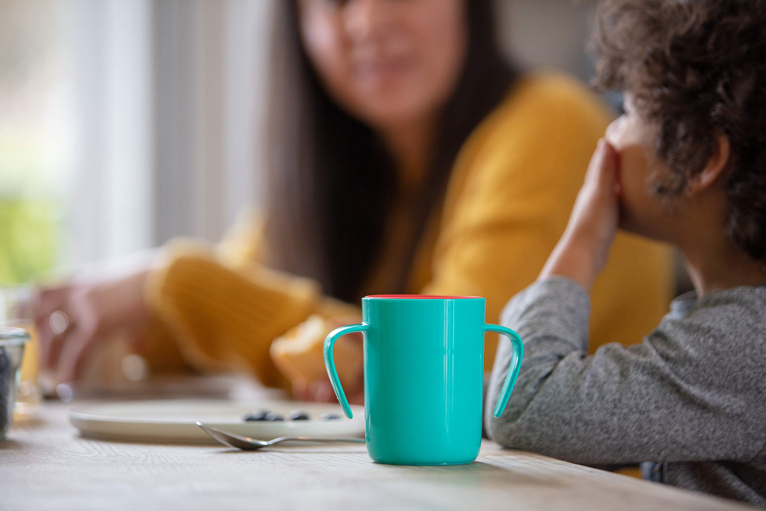 Tommee Tippee Easiflow 360° Beaker Cup 250ml: (Whale)
