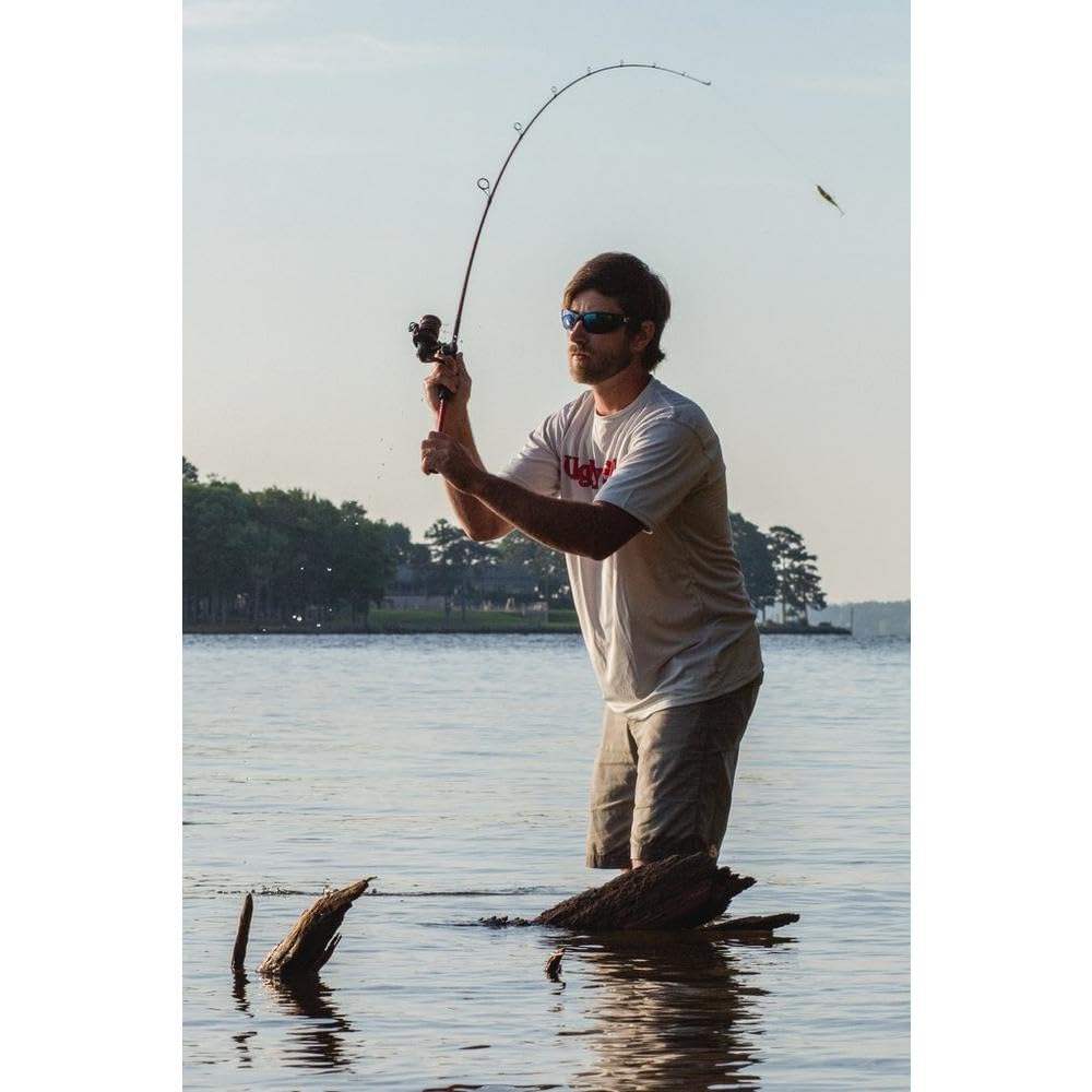 Ugly Stik 6β10β Carbon Spinning Rod, One Piece Spinning Rod, 6-10lb Line Rating, Medium Light Rod Power, Fast Action, 1/8-1/2 oz. Lure Rating