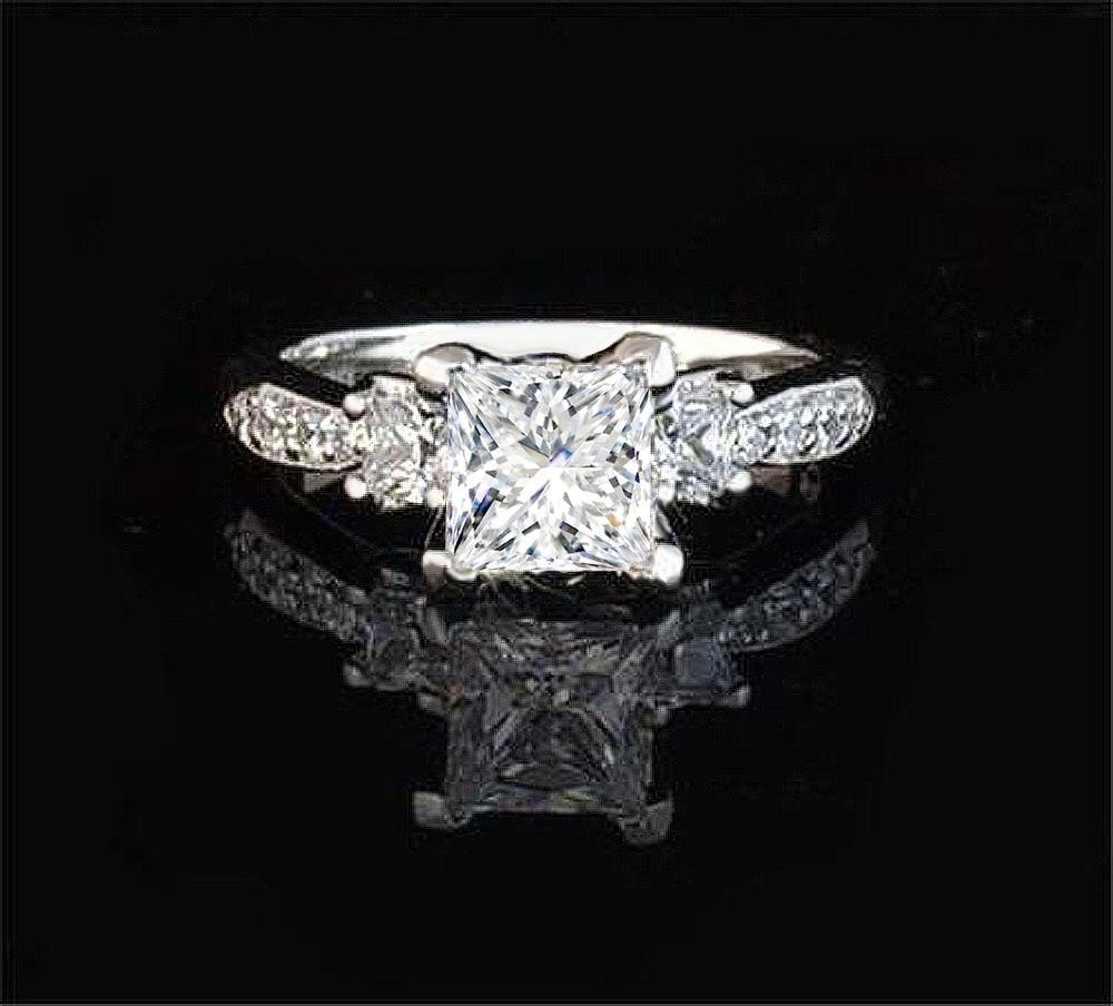 Venetia Realistic Supreme Princess Cut 3 Stones Simulated Diamond Ring 925 Silver Platinum Plated cz cubic zirconia 3NSQ8