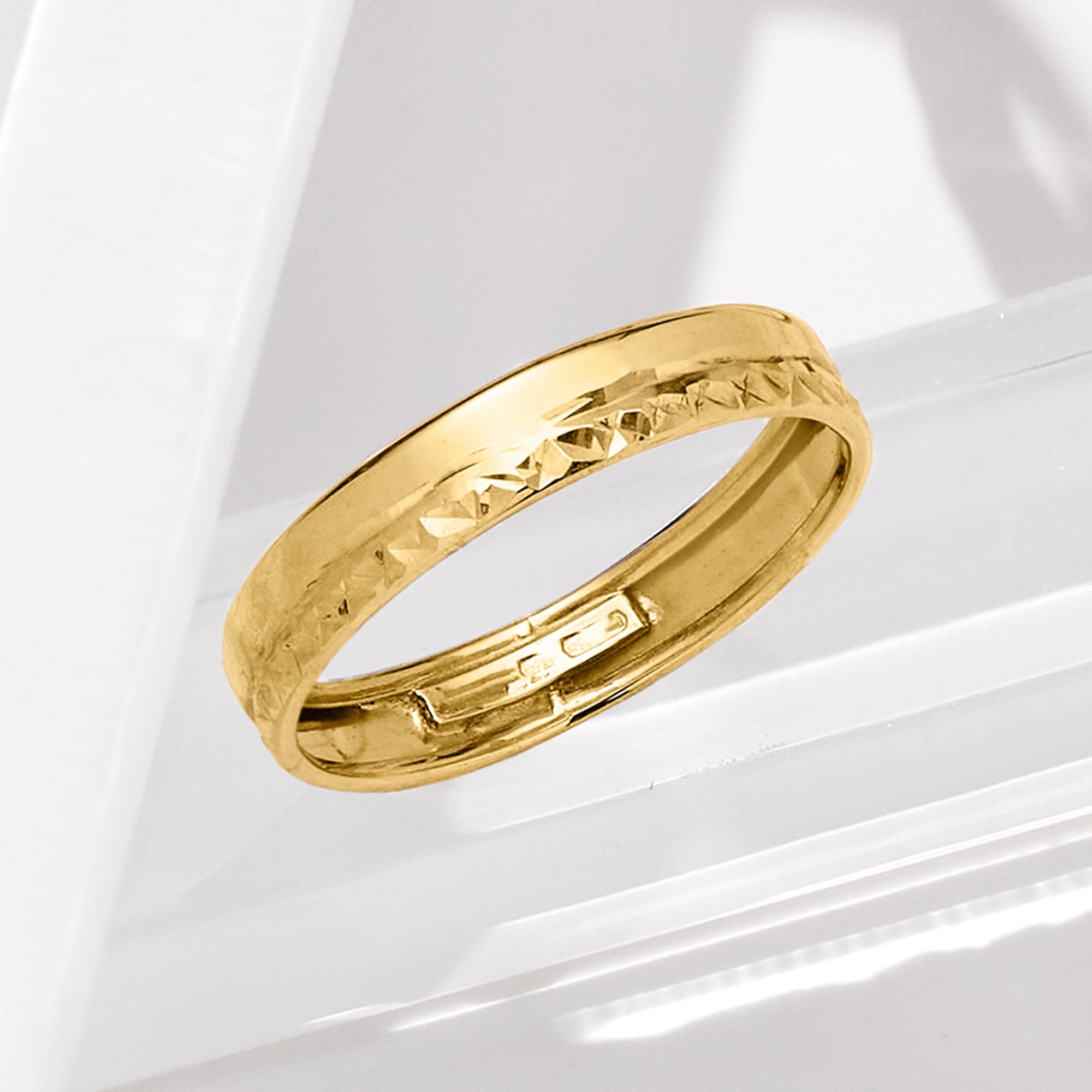 Ross-Simons Italian 14kt Yellow Gold Diamond-Cut and Polished Ring. Size 8