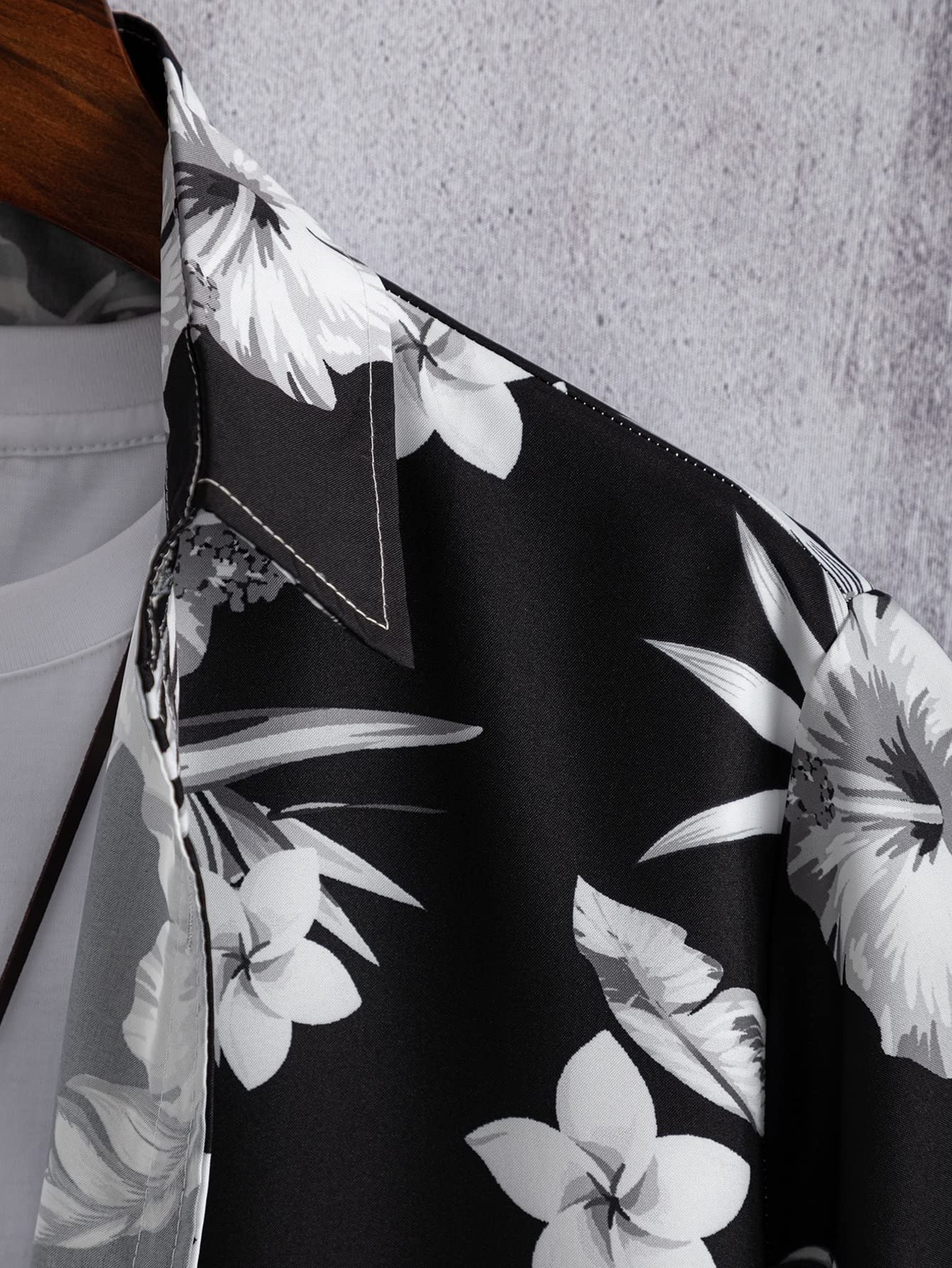 WDIRARA Men's Button Up Short Sleeve Cat Print Beachwear Striped Pocket Hawaiian Shirt Collar Top Shirts Floral Black White XXL
