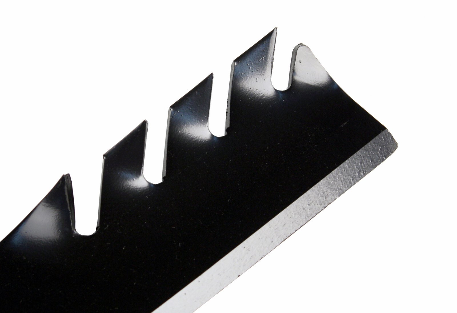 USA Mower Blades (3 MB111BP for Scag A48111, A48304, 481708, 482879 Length 21 in. Width 2-1/2 in. Thickness .204 in. Center Hole 5/8 in. 60" 61" Deck