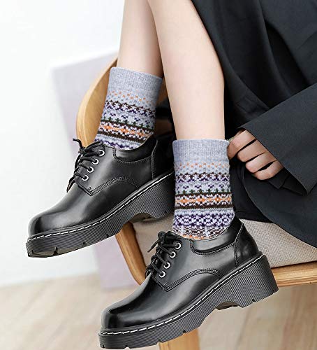 YSense Wear 5 Pairs Womens Wool Socks Thick Knit Warm Winter Socks for Women Cozy Comfy Socks Gifts