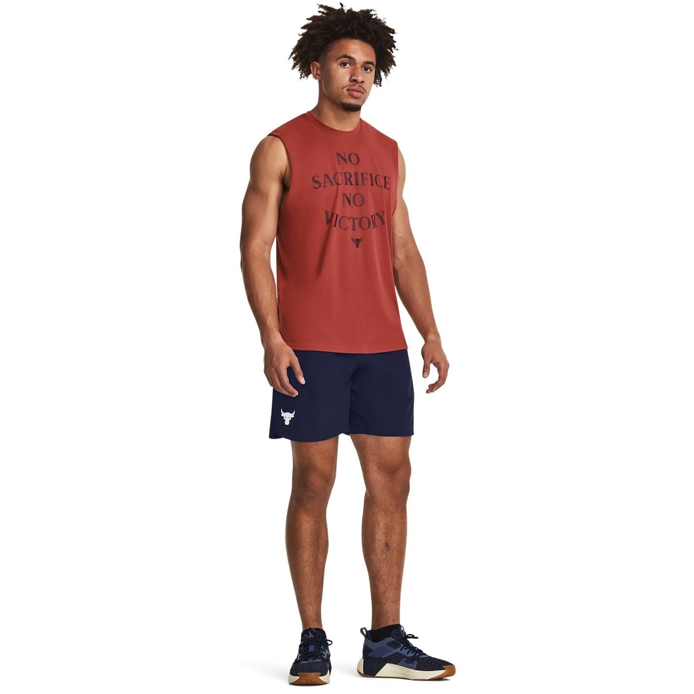 Under Armour Men's Project Rock 'No Sacrifice No Victory' Sleeveless Tank Top Shirt (US, Alpha, Medium, Regular, Regular, Heritage Red/Dark Maroon)