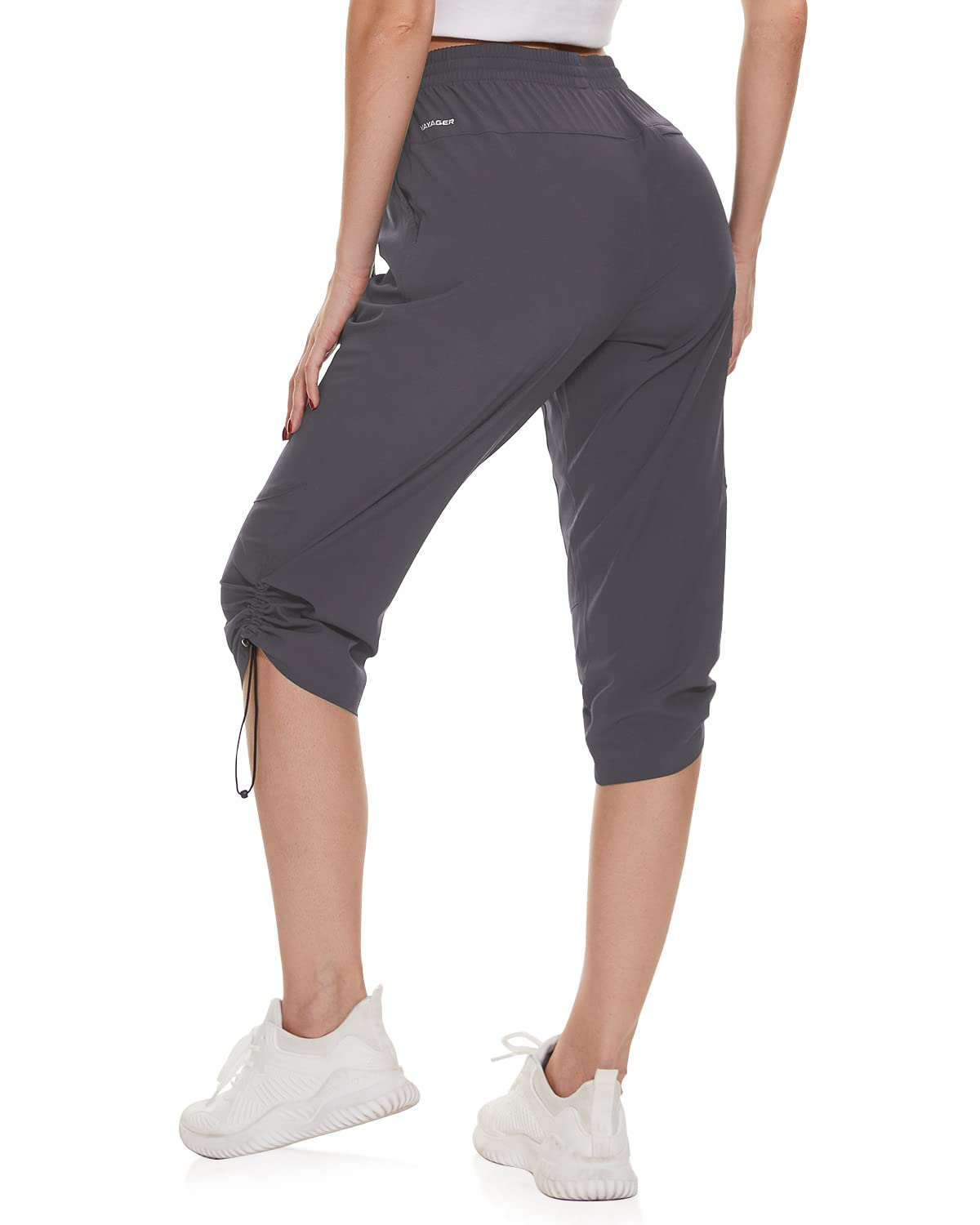 VAYAGER Women's Outdoor Hiking Capri Pants Loose-Fit Lightweight with Zipper Pockets(Black L)