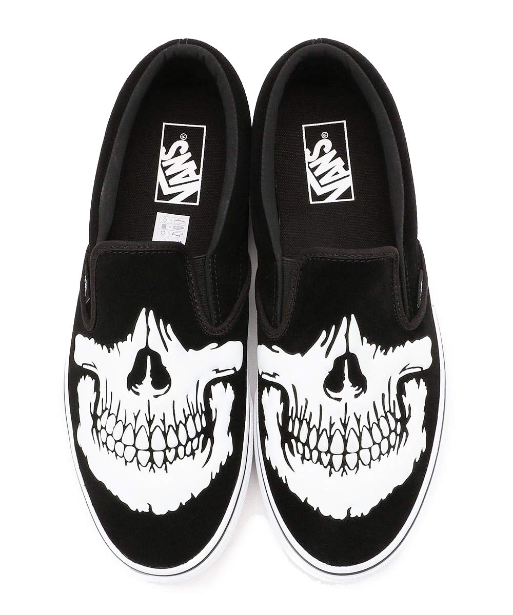 Vans Women's Slip-on(tm) Core Classics (8.5, Jawbones)