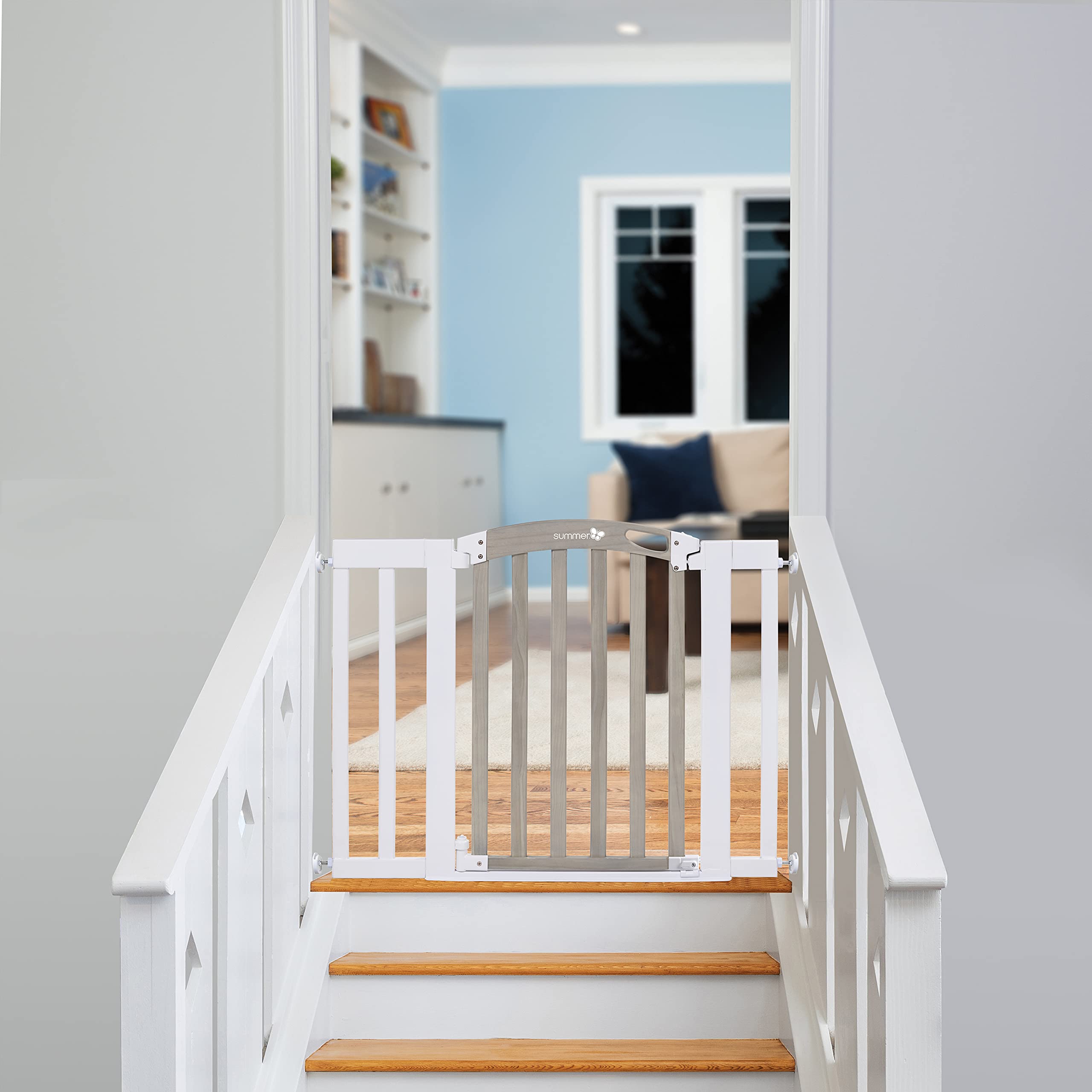 Summer Infant Chatham Post Safety Gate for Doorways & Stairways, with Auto-Close & Hold-Open, Grey Wash & White, 28.5 - 42 Inch