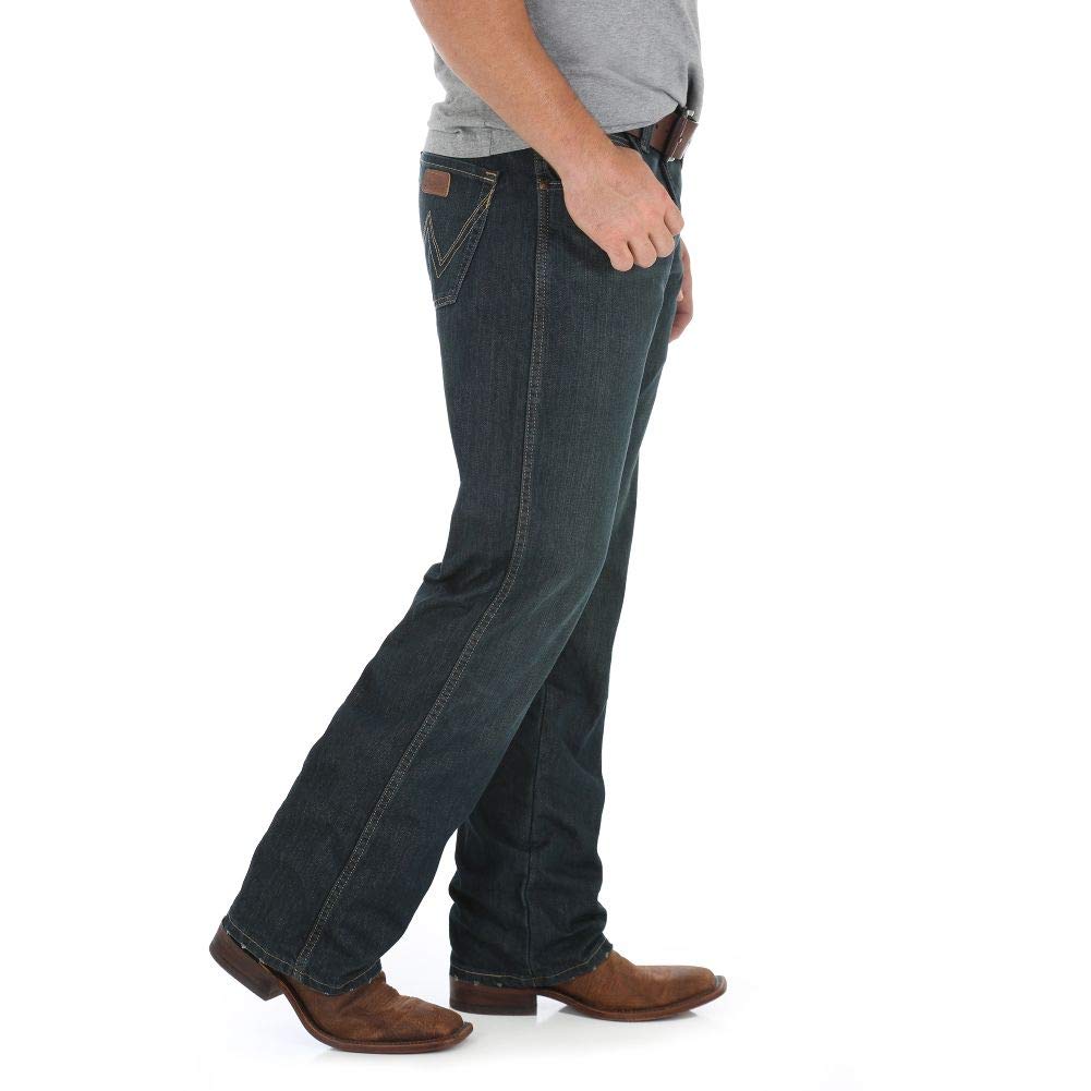 Wrangler Men's Retro Relaxed Fit Straight Leg Jean, Worn Bark, 33x30