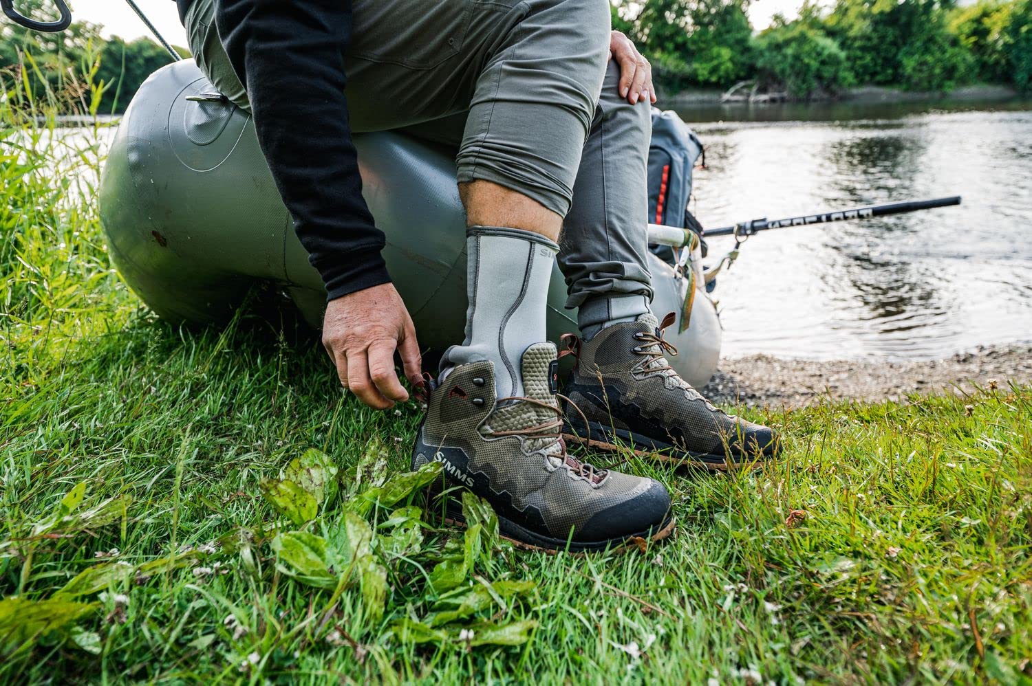Simms Neoprene Wading Socks for Fly Fishing – Abrasion-Resistant and Comfortable Wet Wading Socks (Cinder, Small)