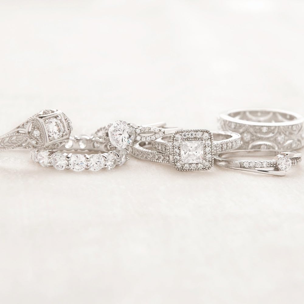 Women's Sterling Silver Halo Princess Cut CZ Wedding Engagement Ring Set, ring size 9 - Wedding Ring Set for Her - Wedding Jewelry - Princess Cut Engagement Ring - Alternative Engagement Ring Set -