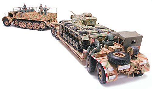 Tamiya 300035246-1:35 WWII special operations vehicle 9 Famo with low-bed trailer