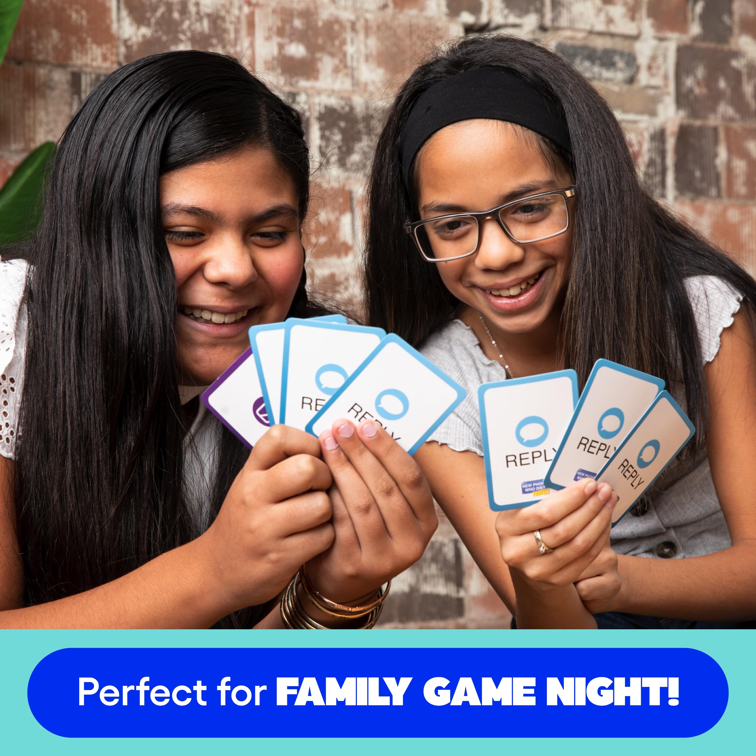 WHAT DO YOU MEME? New Phone, Who Dis? Family Edition - The Text Message Family Party Game