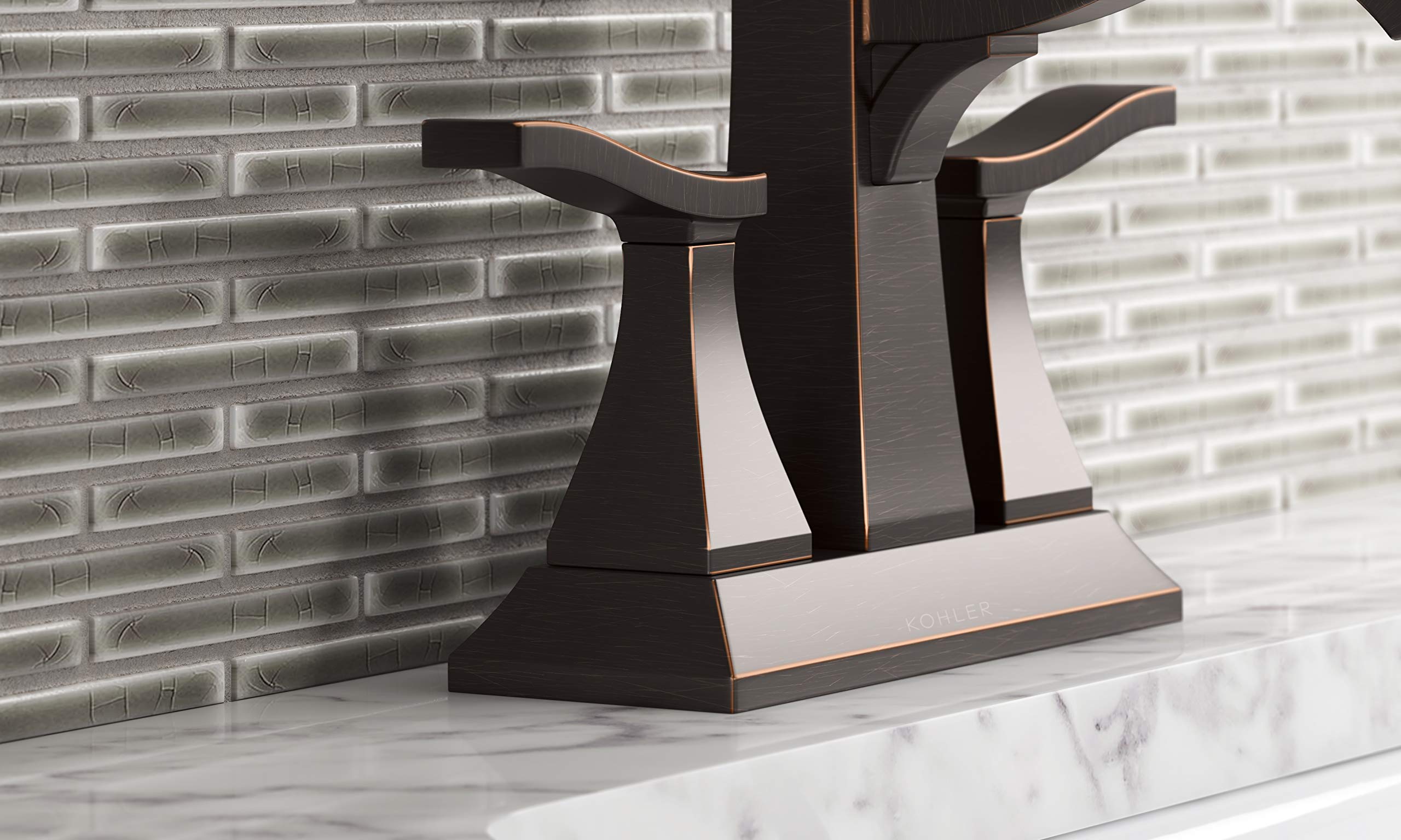 TRUSS® CENTERSET LAV FAUCET