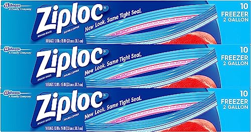 Ziploc 2 Gallon Food Storage Freezer Bags, Grip 'n Seal Technology for Easier Grip, Open, and Close, 30 Bags Total