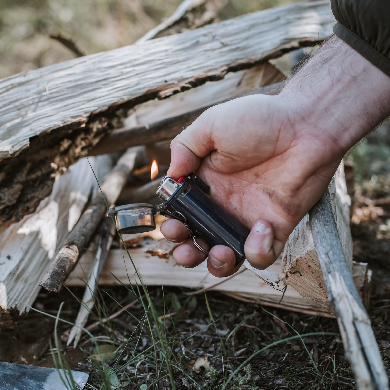 Waterproof Lighter Holder Case with Keychain. Great for Backpacking, Boating and Outdoor Emergency Packs. Keeps Your Lighter Dry in a Survival Situation. Lighter Not Included (Smoke)