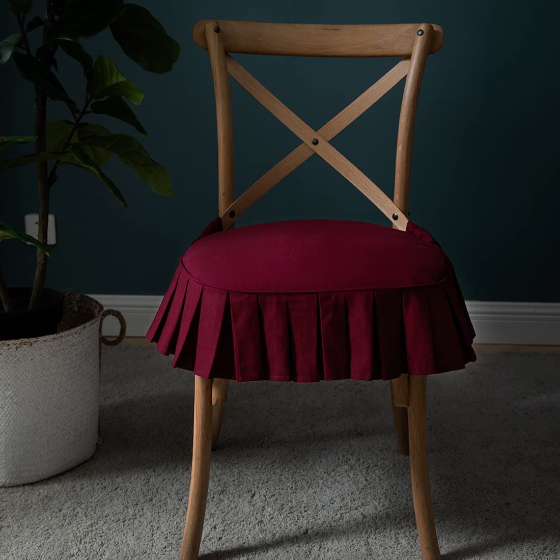XSlive Solid Ruffled Chair Pad with Ties,Comfortable Non Slip Seat Cushion Kitchen Dining Decor Chair Cushion with Removable Cover (Burgundy,18"x18")