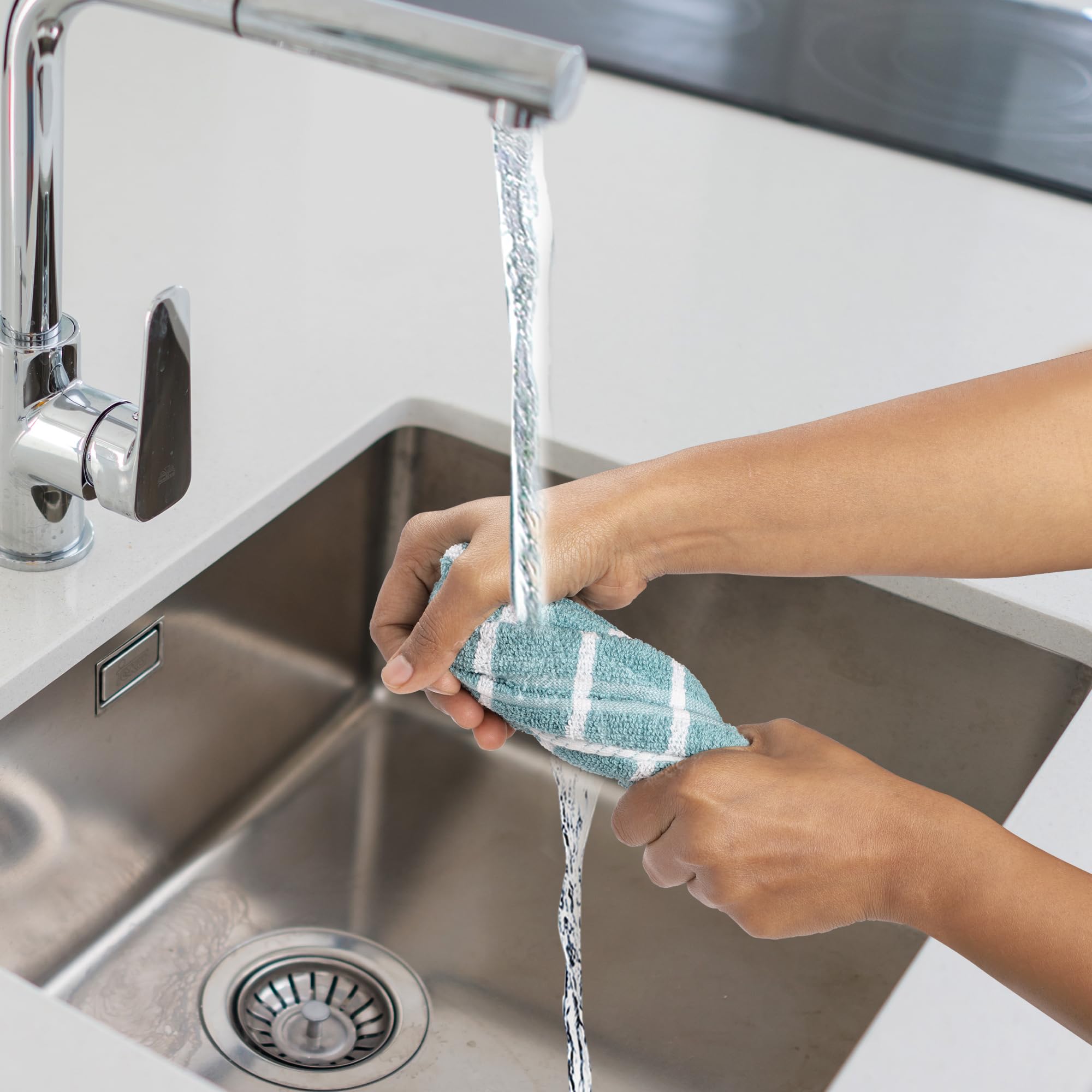 Urban Villa Kitchen Towels (20x30 Inches 6 Pack) Extra Large Premium Dish Towels for Kitchen Burgandy & White Dish Cloths Highly Absorbent 100% Cotton Kitchen Hand Towels with Hanging Loop Tea Towels