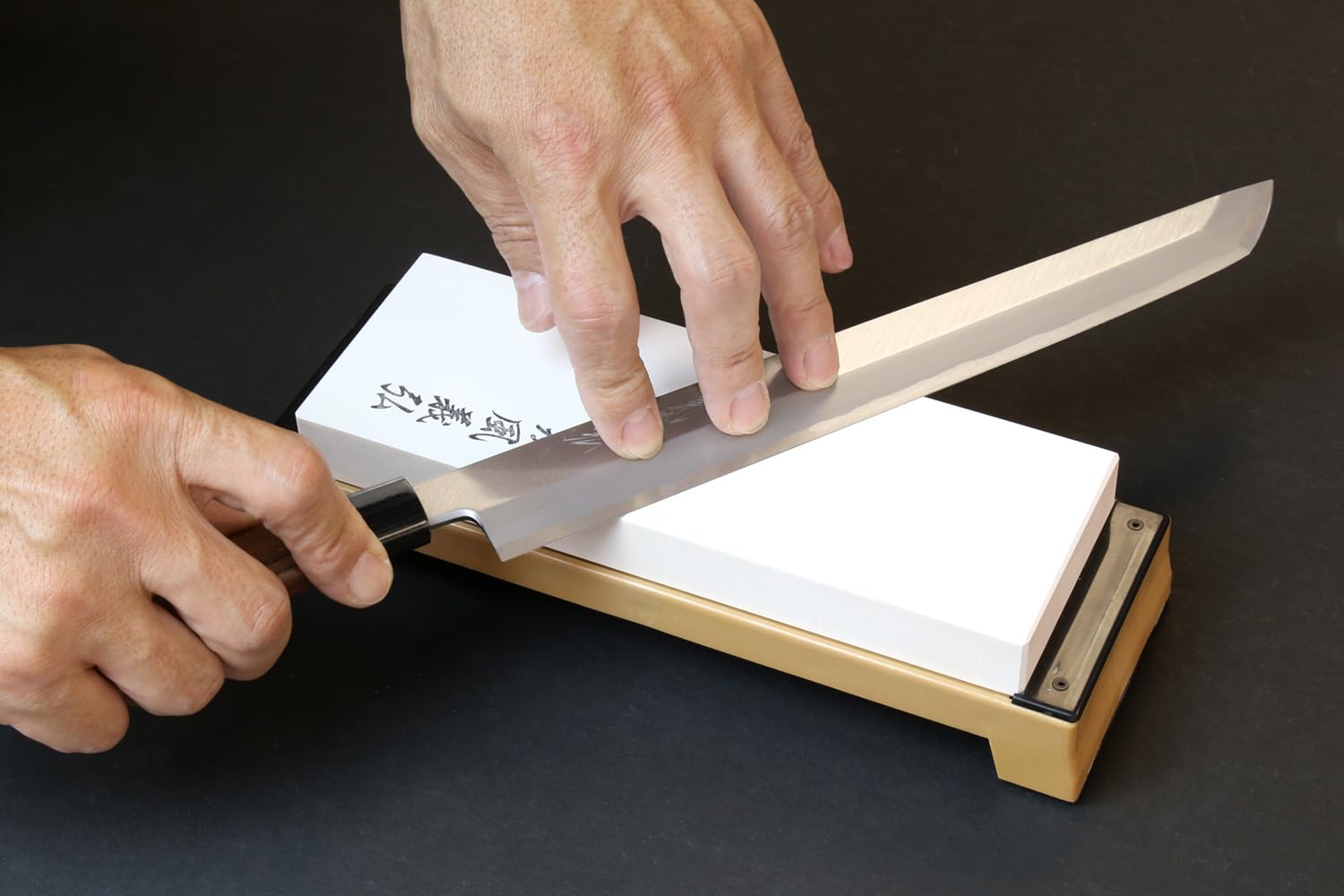 Yoshihiro Professional Grade Toishi Japanese Whetstone Knife Sharpener Water Stones (#6000 grit)