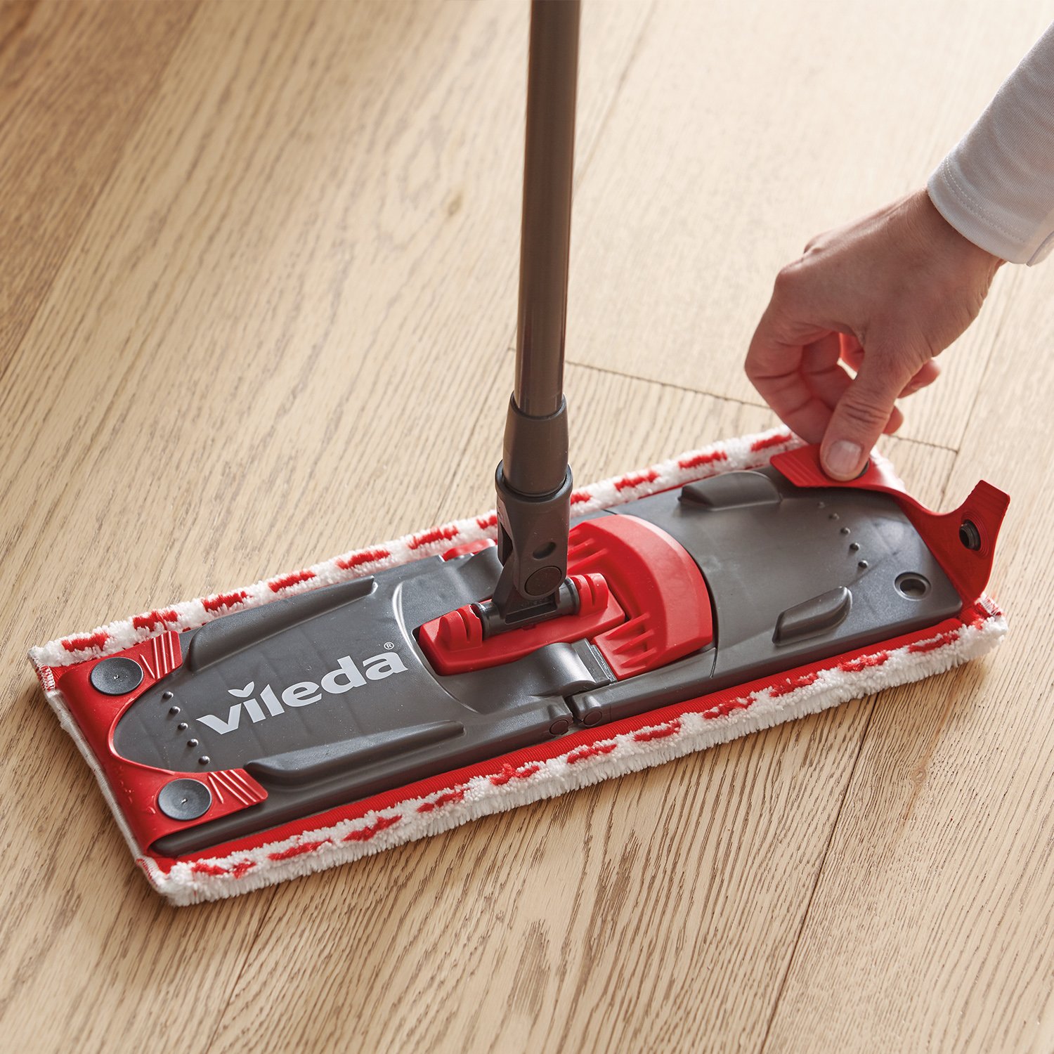 Vileda UltraMax Mop, 7 x 14 x 105 cm, Red/White