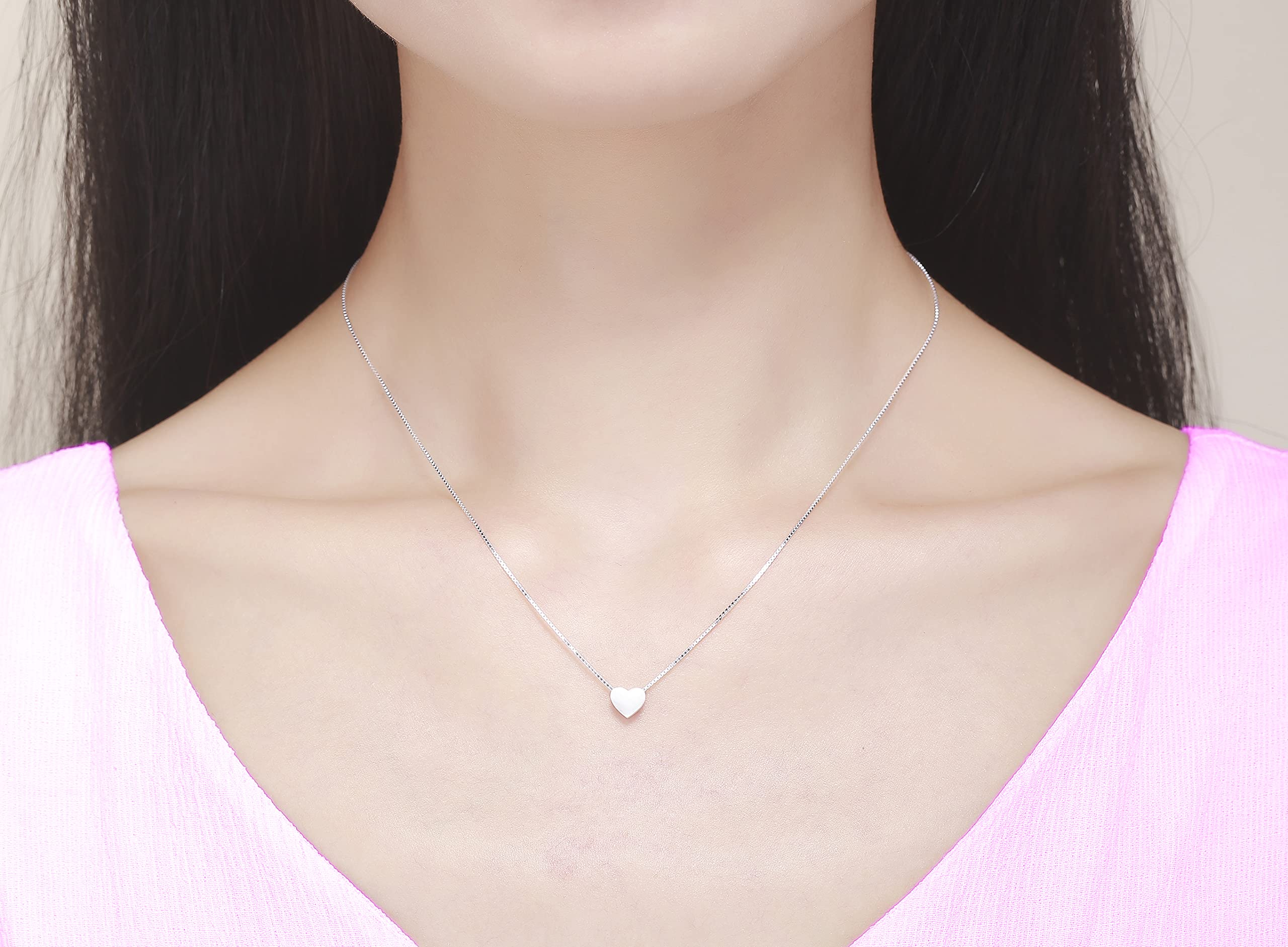 WRISTCHIE 925 Sterling Silver Tiny Minimalism Floating Heart Necklace 17.5" (Silver) (Box Chain)