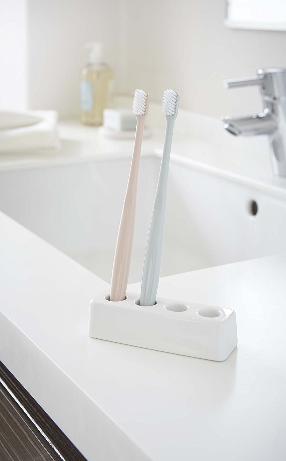 YAMAZAKI home 2612 Yamazaki Home Toothbrush Stand-Holder & Organizer for Bathroom, One Size, White