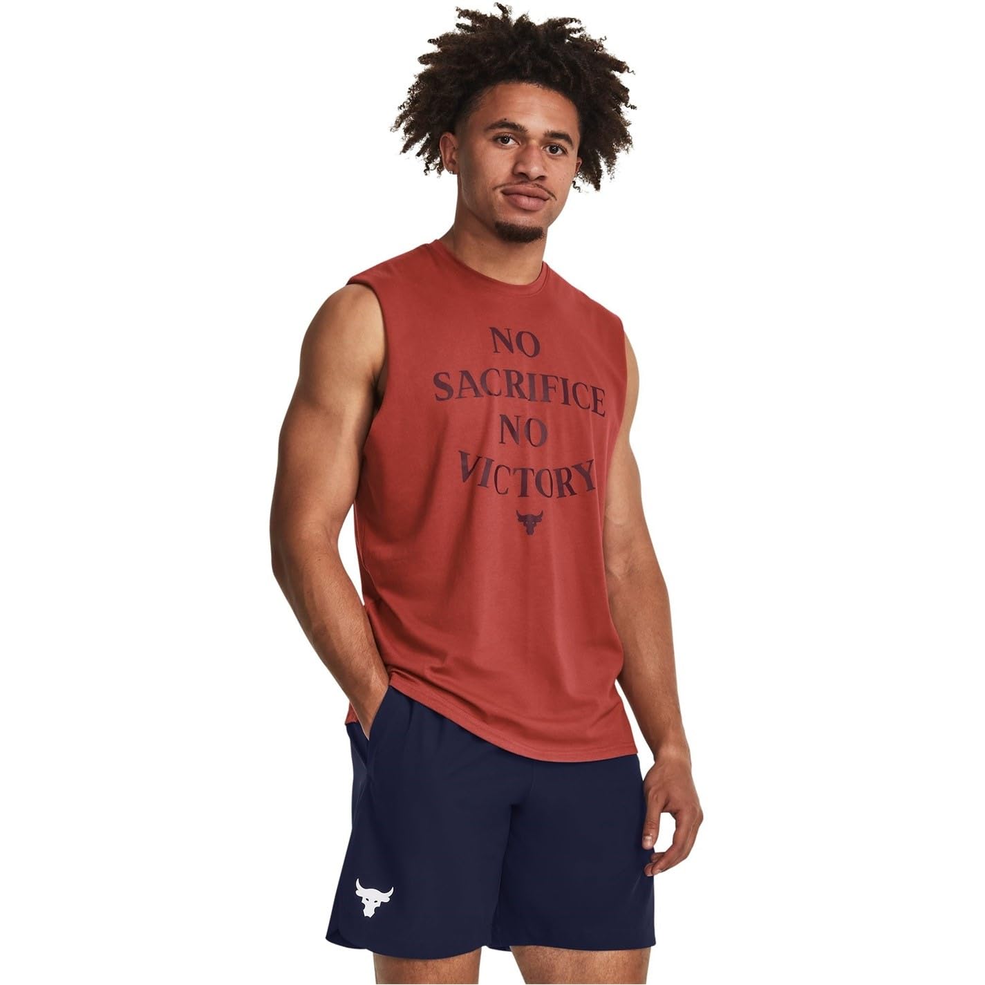 Under Armour Men's Project Rock 'No Sacrifice No Victory' Sleeveless Tank Top Shirt (US, Alpha, Medium, Regular, Regular, Heritage Red/Dark Maroon)