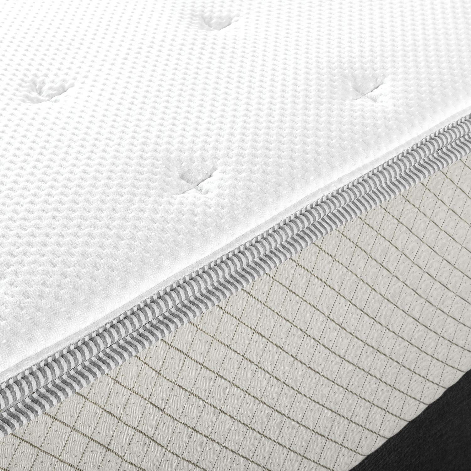 ZINUS 2.5 Inch Green Tea Pressure Relief Memory Foam Mattress Topper with Fitted Cover for Mattresses 12 Inches and under, Queen