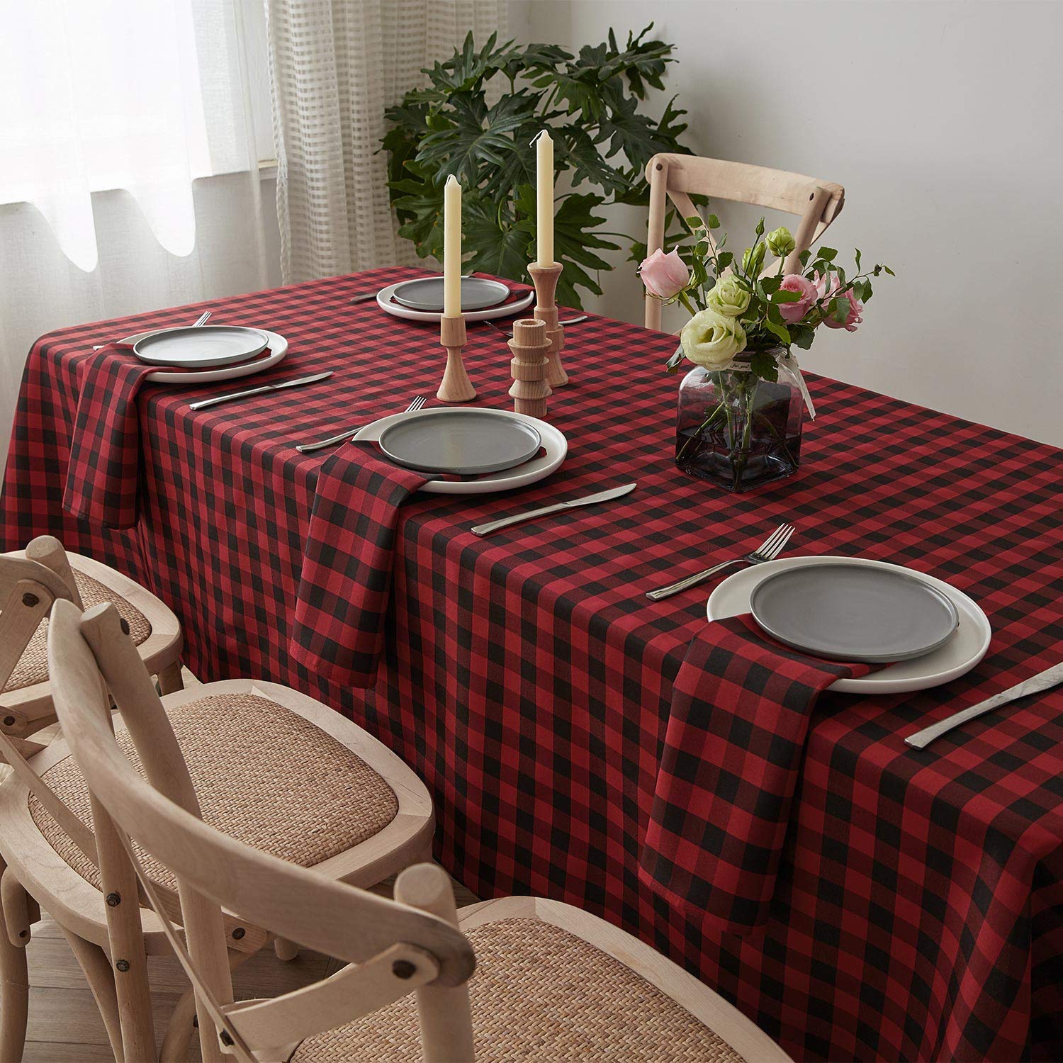 VEEYOO Waterproof Checkered Tablecloth - 70 inch Round Tablecloth, Polyester Stain Resistant and Spillproof Table Cloth for Wedding Picnic,Party, Dinner (White & Red Tablecloth)