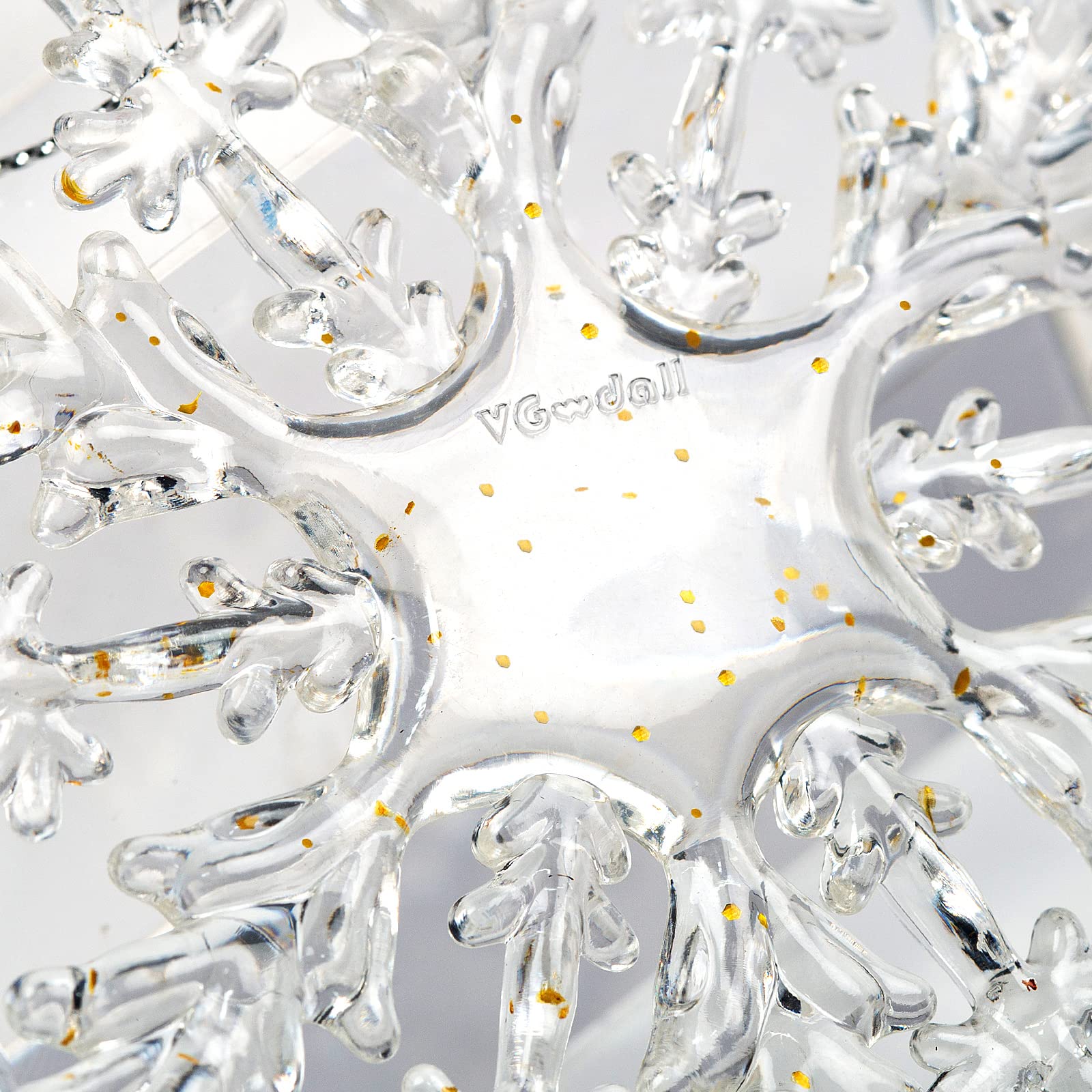 VGOODALL Christmas Snowflake Decorations, 36pcs Icicles Ornaments Set Clear Snowflake Acrylic Christmas Ornaments for Santa Outdoor Party Decoration Craft Projects