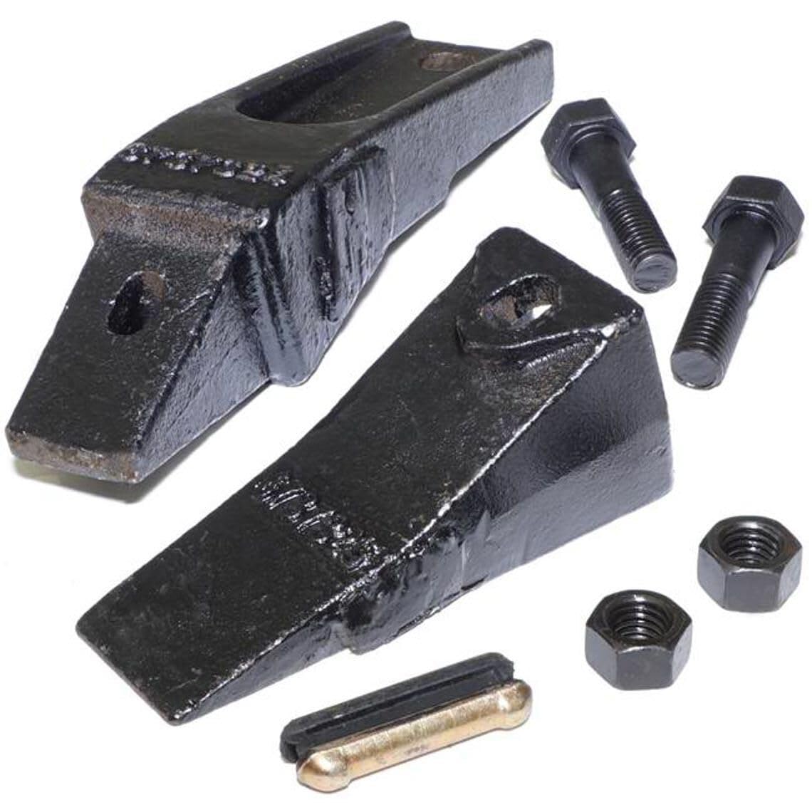 Titan Attachments 7 Bucket Teeth Assembly 6737322Y Bobcat Style Bolt on Flush Mount Pin Skid Steer