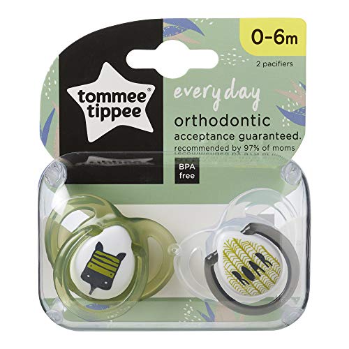 Tommee Tippee Every Day Pacifiers, Symmetrical Design, BPA-Free Silicone Binkies, 0-6m, 2-Count, Colors and Designs Vary