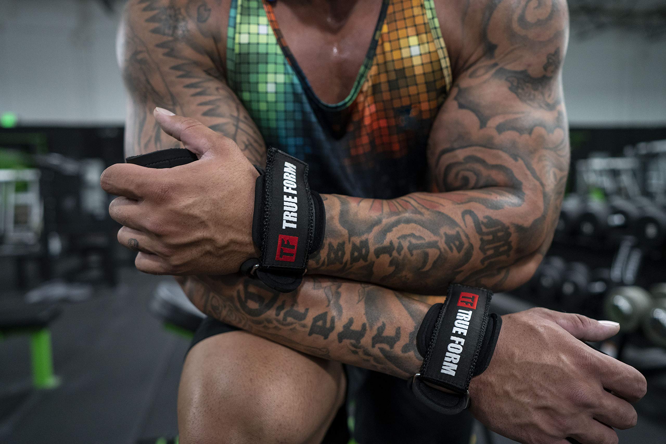 True Form Grips- (Black, Medium) Weightlifting Workout Gear Alternative Power Lifting Hook Deadlift Glove Padded Wrist Wrap Support Dumbell Bodybuilding Weight Crossfit Pull Up Slip Kettlebell