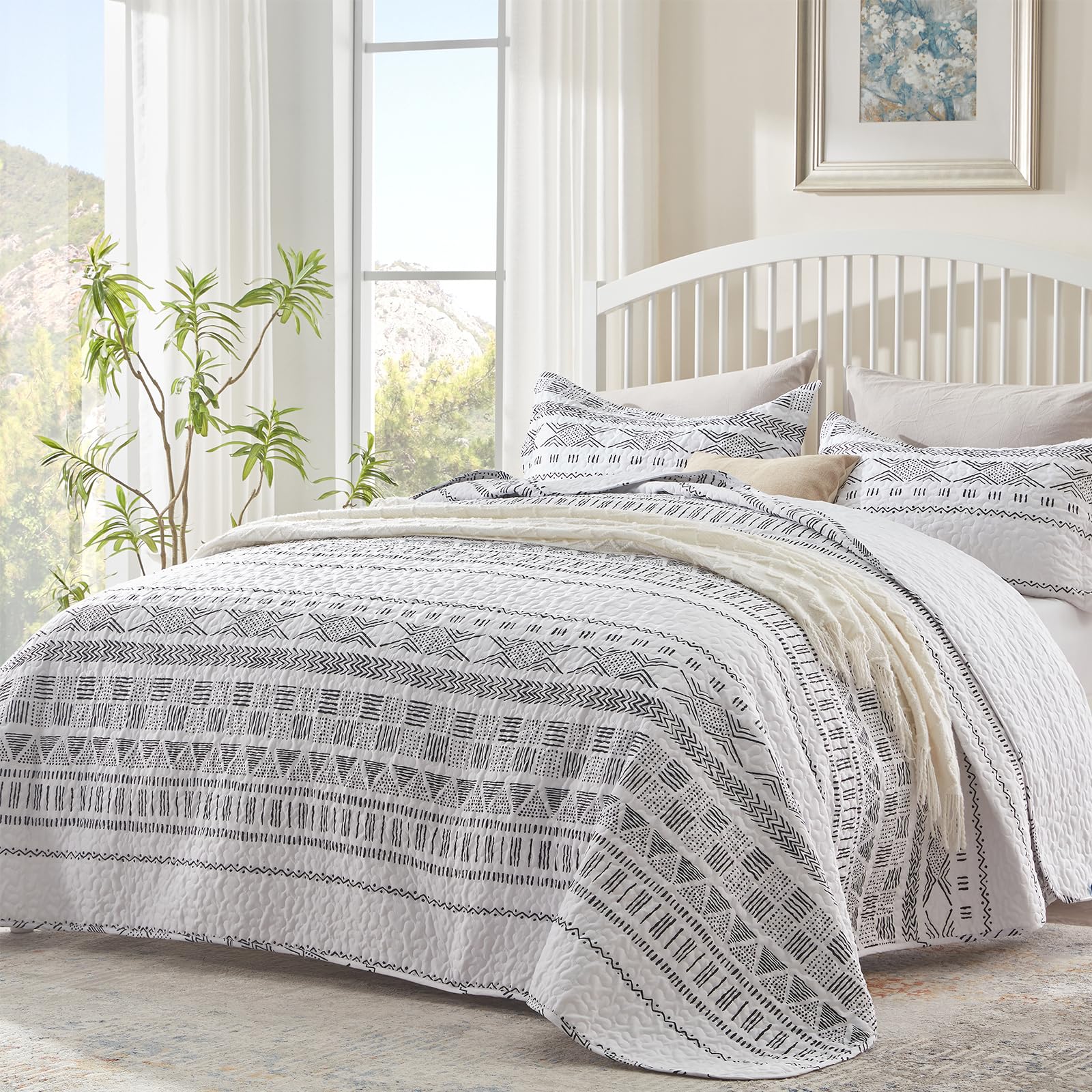 SunStyle Home King Size Quilt Set, Lightweight Microfiber Soft Coverlet Reversible Quilted Pattern Summer Quilt Bedspreads Comforter Set for All Season, 3 Piece includes 1 Quilt + 2 Shams