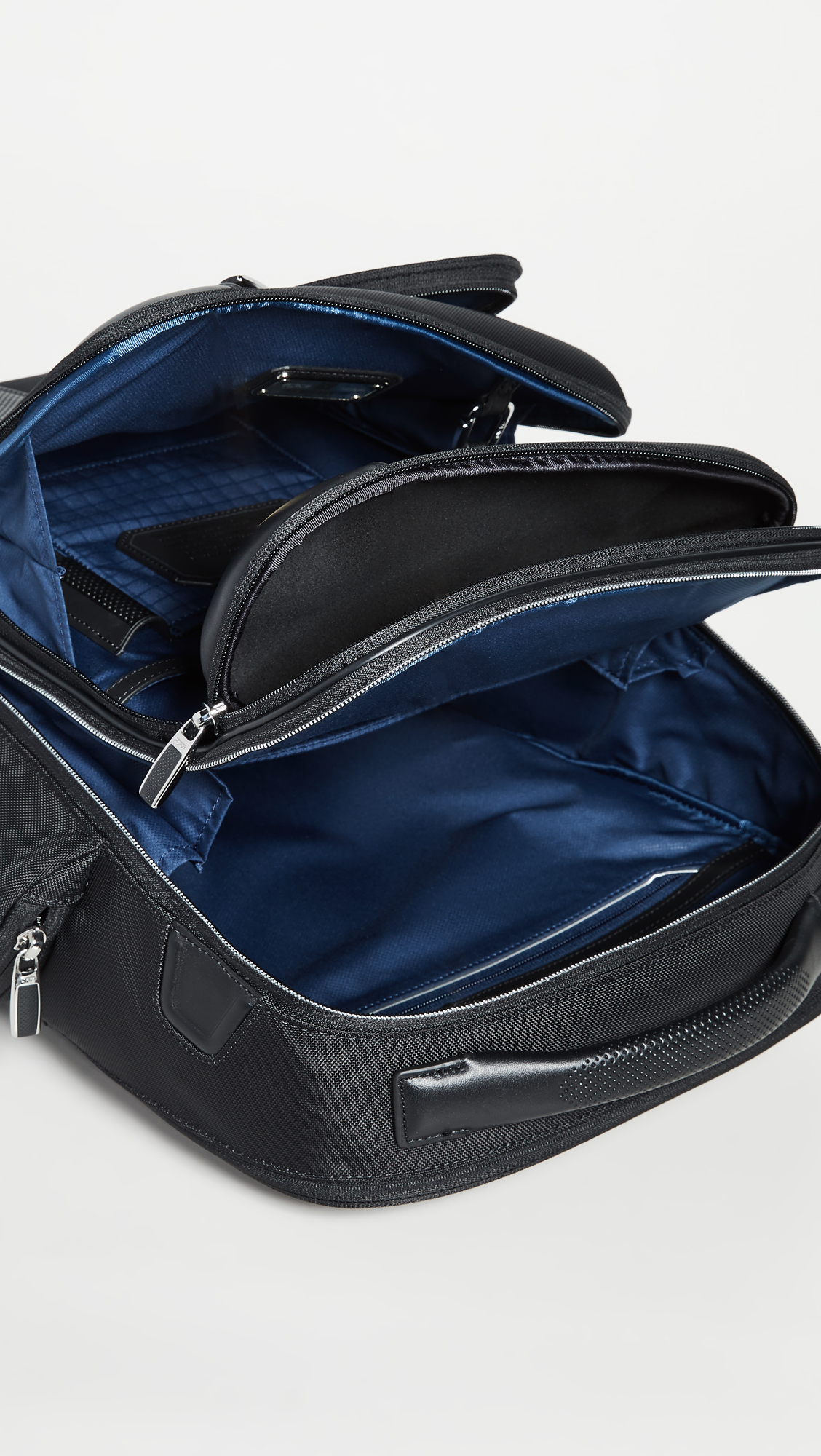TUMI Men's Arrivé Barker Backpack, Black, One Size