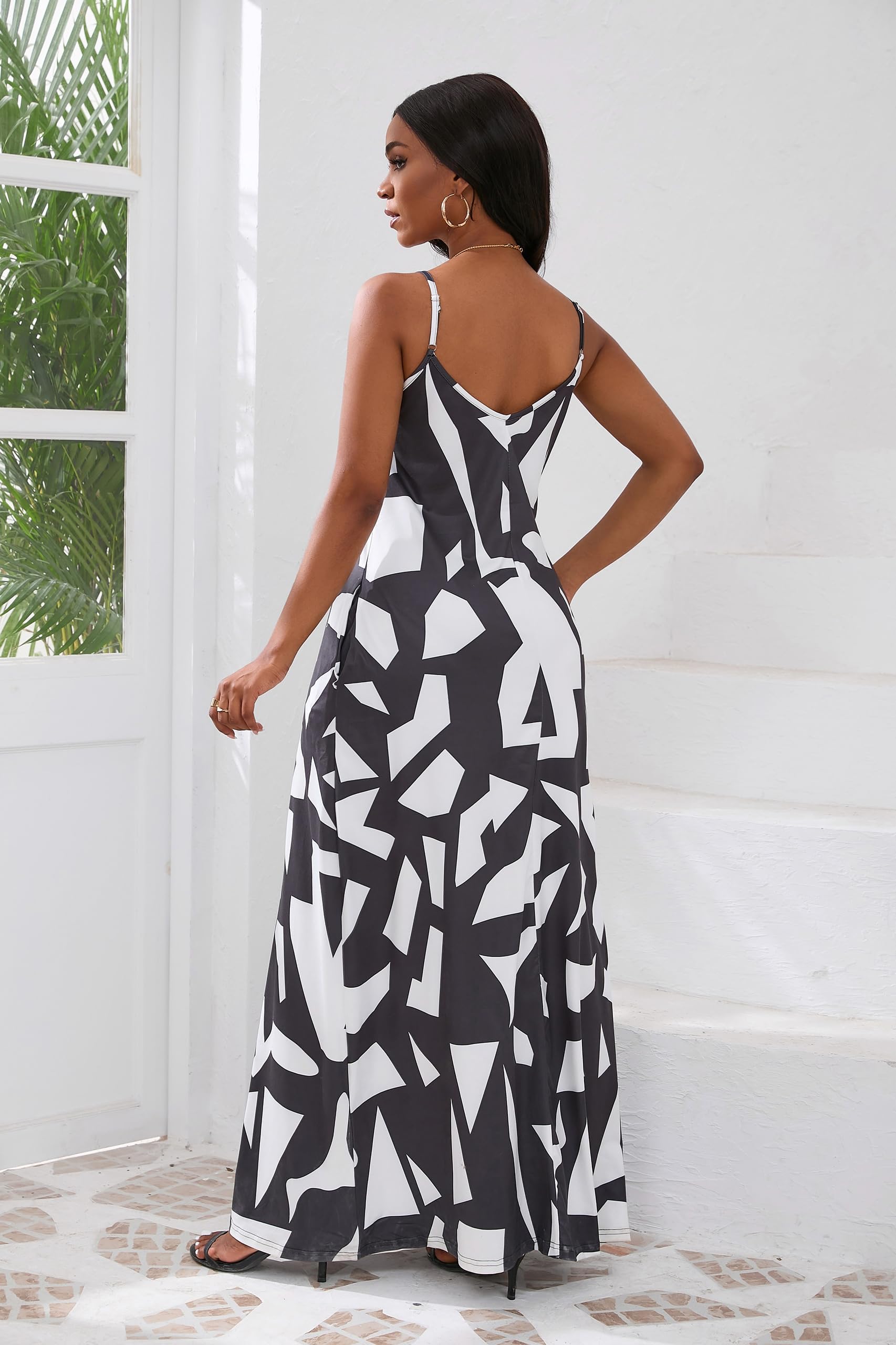 vunahzma Women's Long Dresses Sexy Floor Length V-Neck Adjustable Spaghetti Strap Sleeveless Colorful Sundresses Plus Size with Pockets in The Summer(Blackwhite XL)