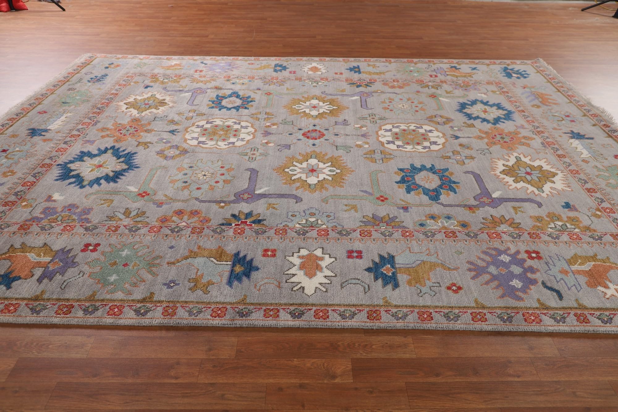 Transitional Collection 9 x 12 Oushak Area Rug, Floral/Geometric Wool Carpet for Home Décor, Living Room, Dining Room, and Bedroom