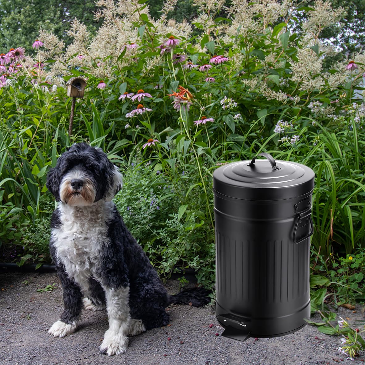 Umtiti Dog Poop Trash Can with Lid for Outdoors,12-Liter Trash Can with 180PCS Black Plastic Bags, Pet Waste Container,Black-Y+180BK