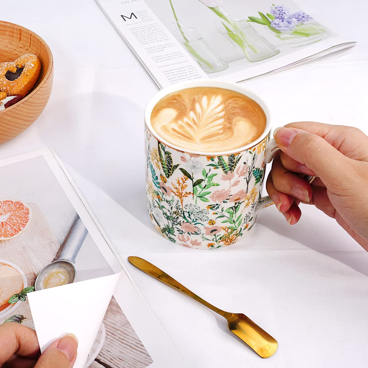WAVEYU Ceramic Mug for Women Mom, Cute Coffee Water Mug Cup for Mother's Day from Daughter Son for Home Office, Decorative Coffee Tea Cup for Girls Teachers Colleagues, 14 oz, White Flower