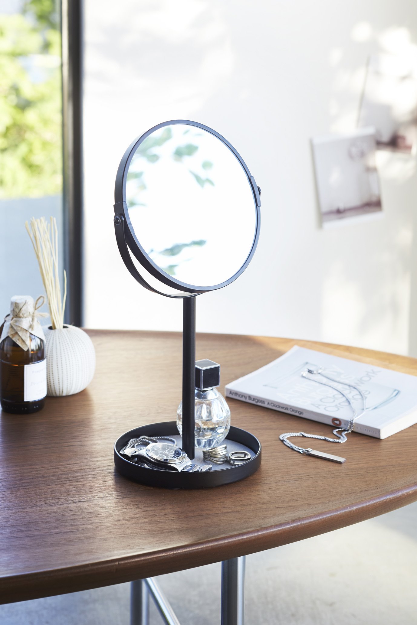Yamazaki Home Round Standing Mirror-Bathroom and Bedroom Organizer with Tray, One Size, Black
